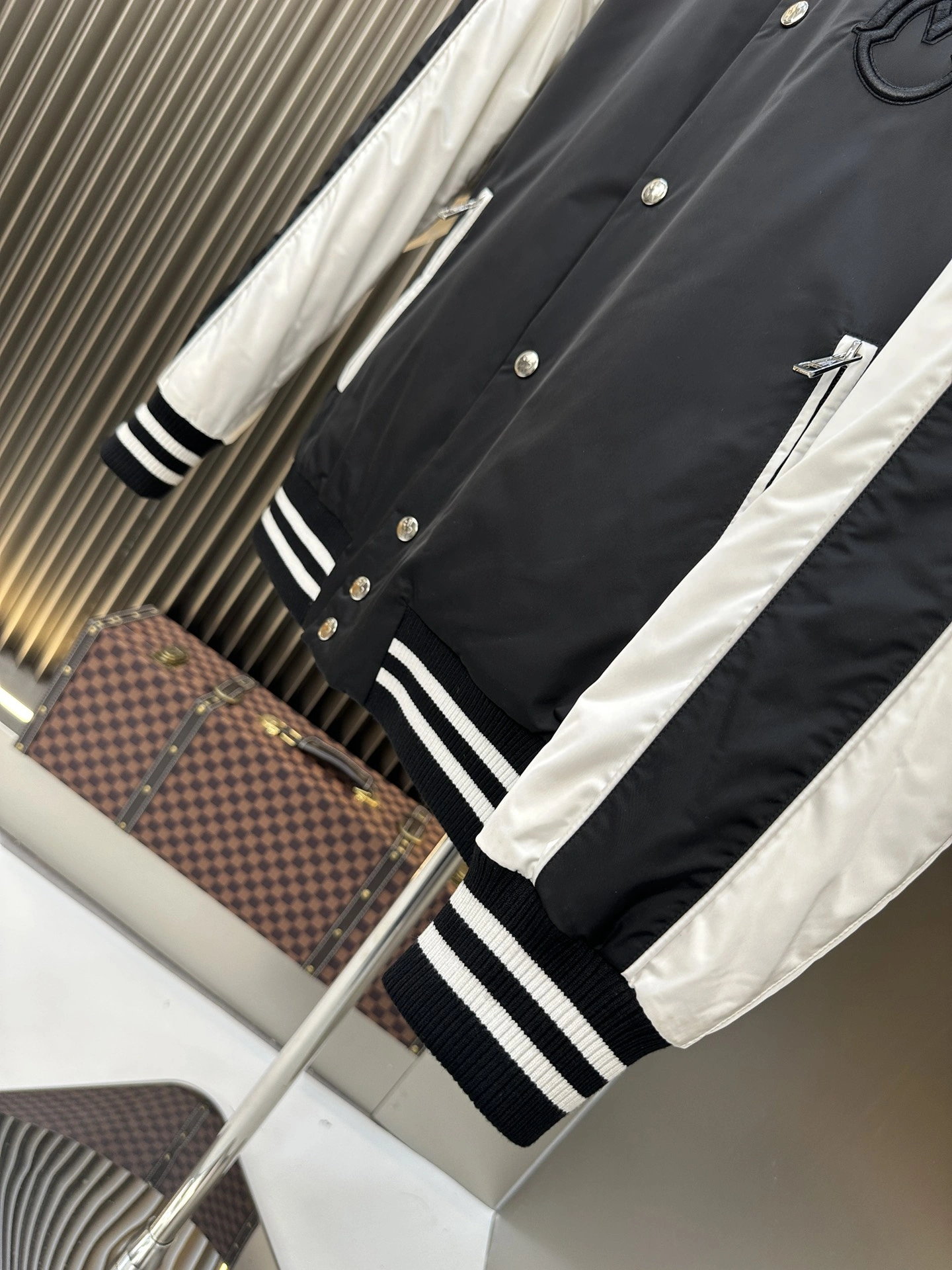 Brand-original Moncler Down Jackets