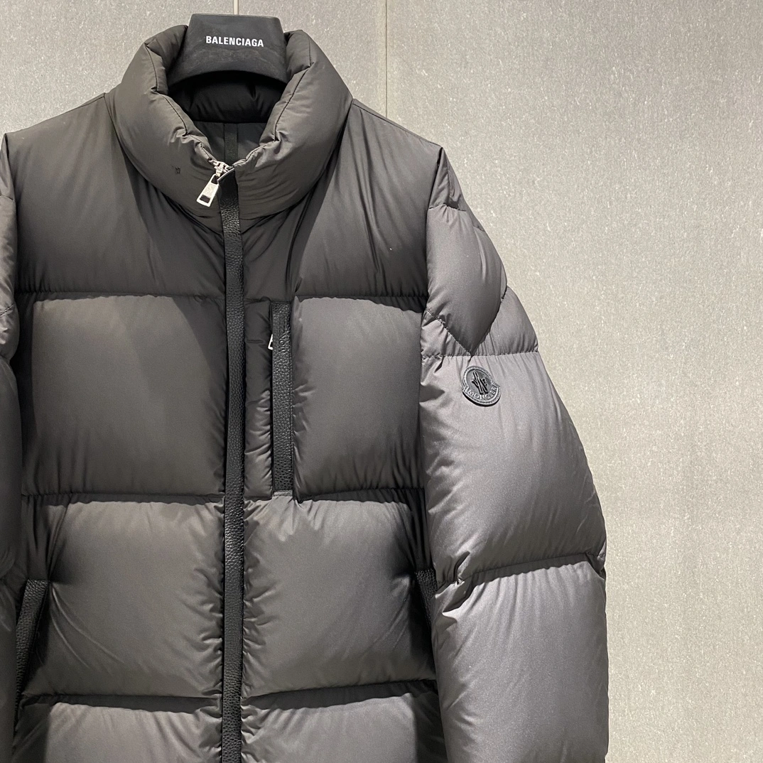 Official Moncler Down Jackets