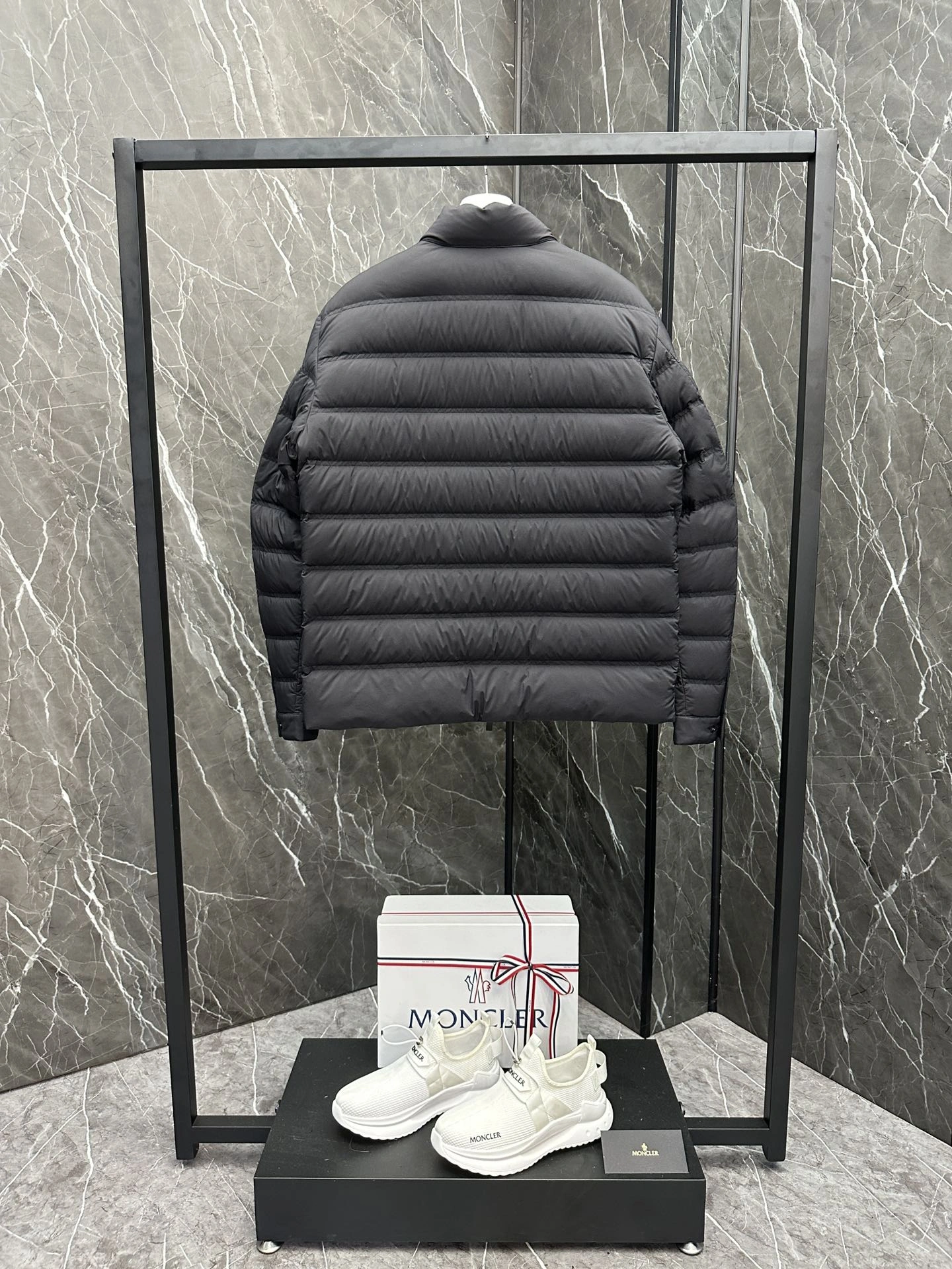 Inexpensive Moncler Down Jackets