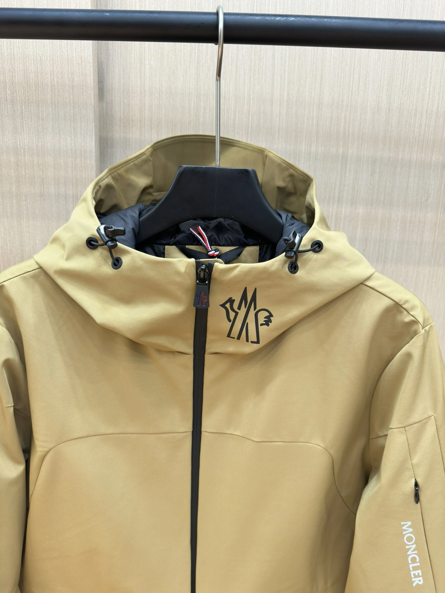Inexpensive Moncler Down Jackets