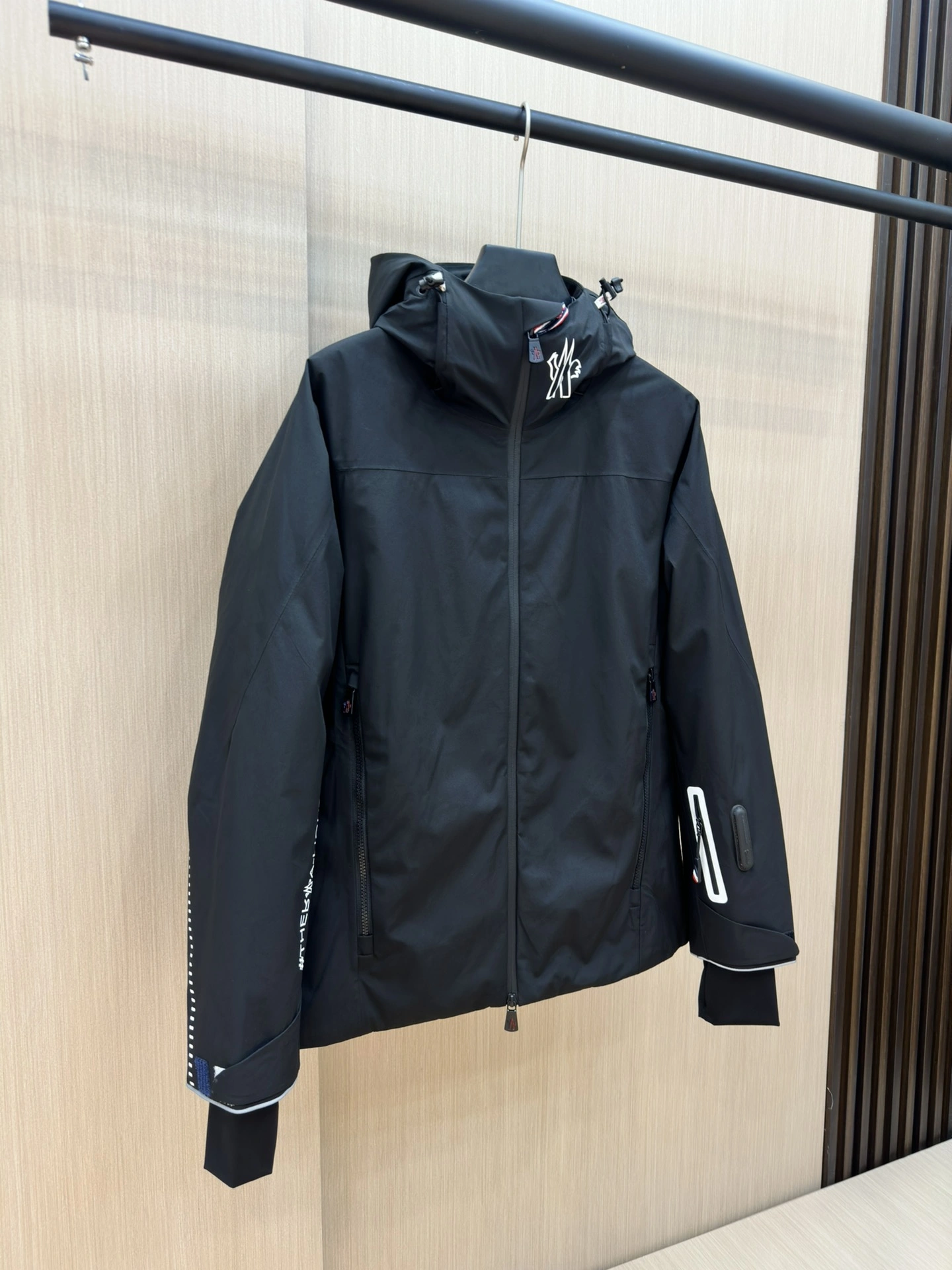 Top mirror Moncler Down Jackets