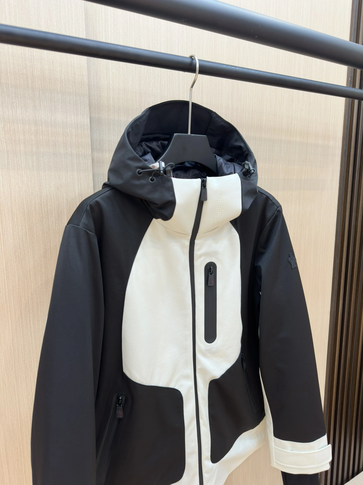 Factory-made Moncler Down Jackets