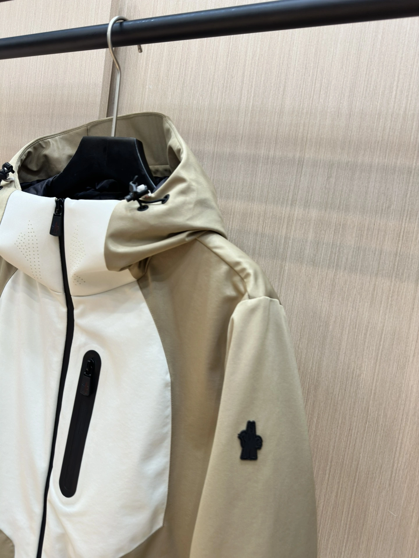 High accuracy Moncler Down Jackets