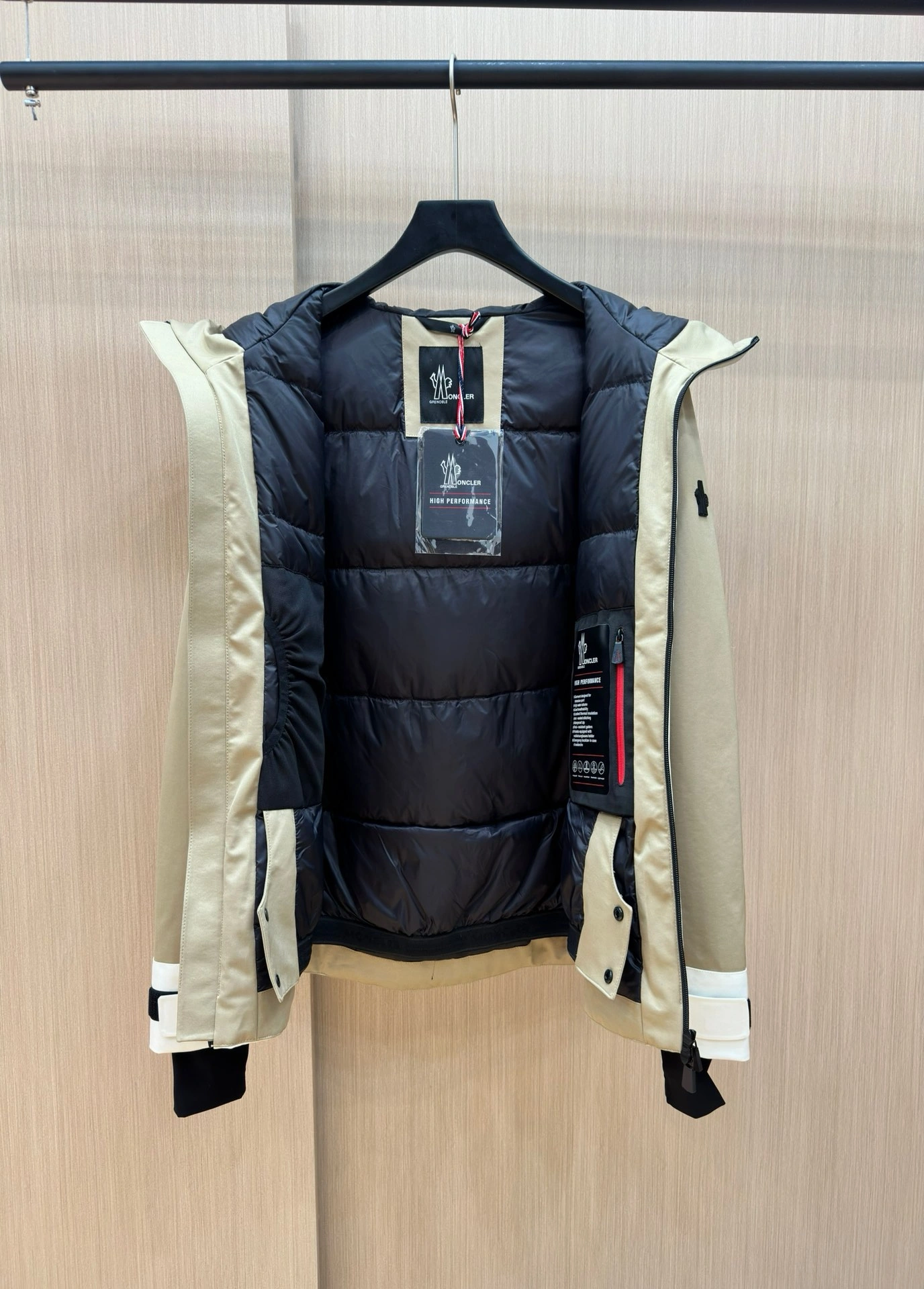 High accuracy Moncler Down Jackets
