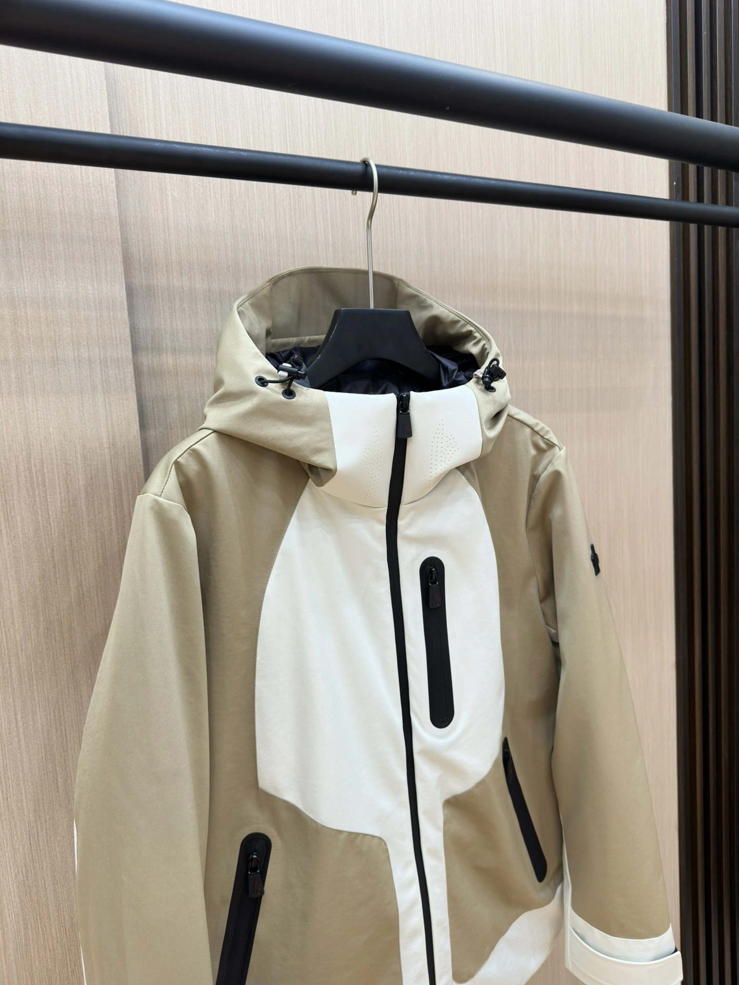 High accuracy Moncler Down Jackets