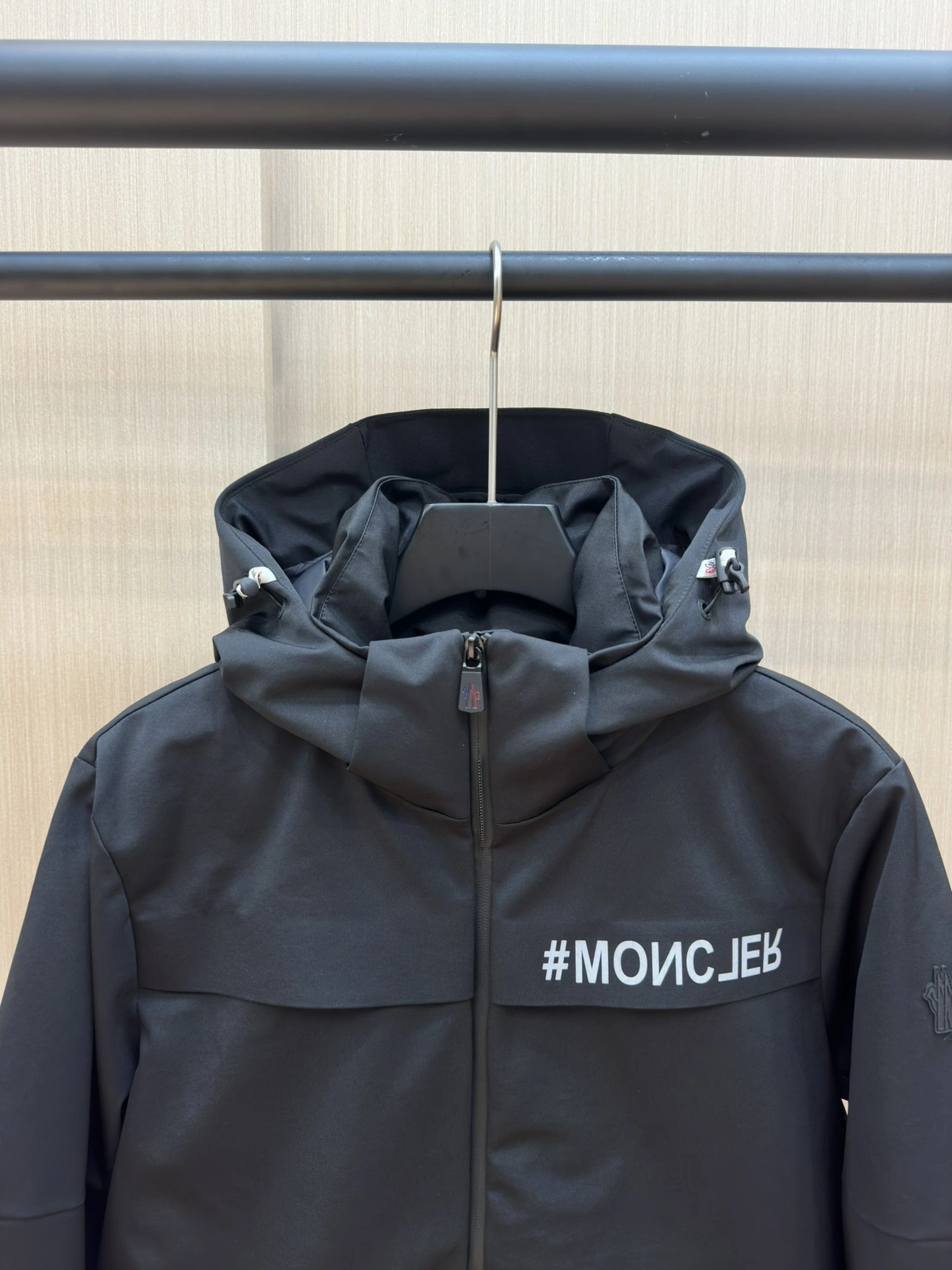 Accurate model Moncler Down Jackets