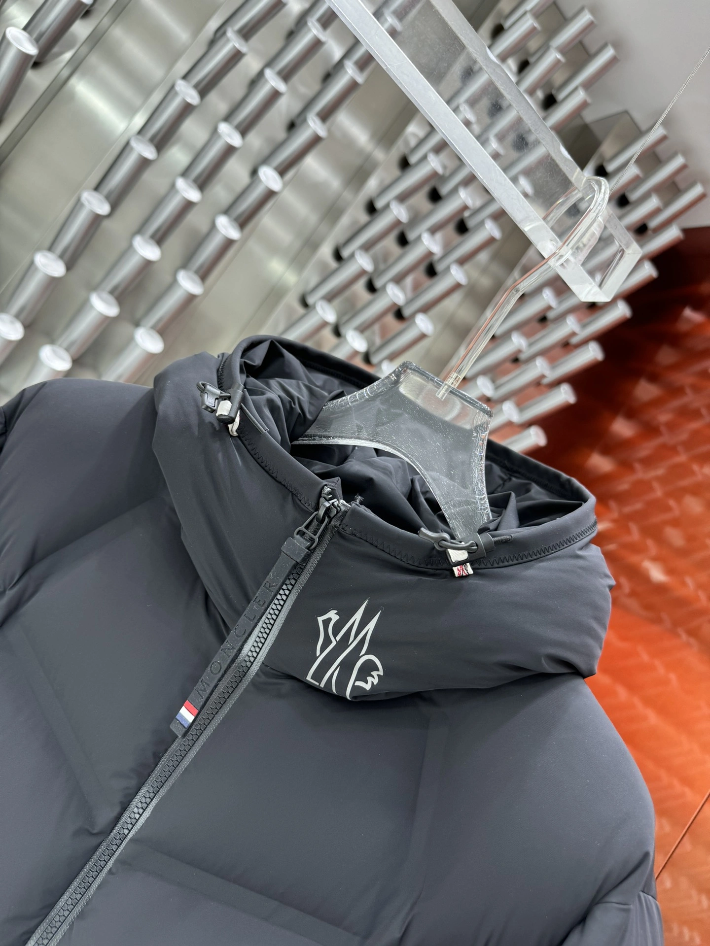 Accurate model Moncler Down Jackets