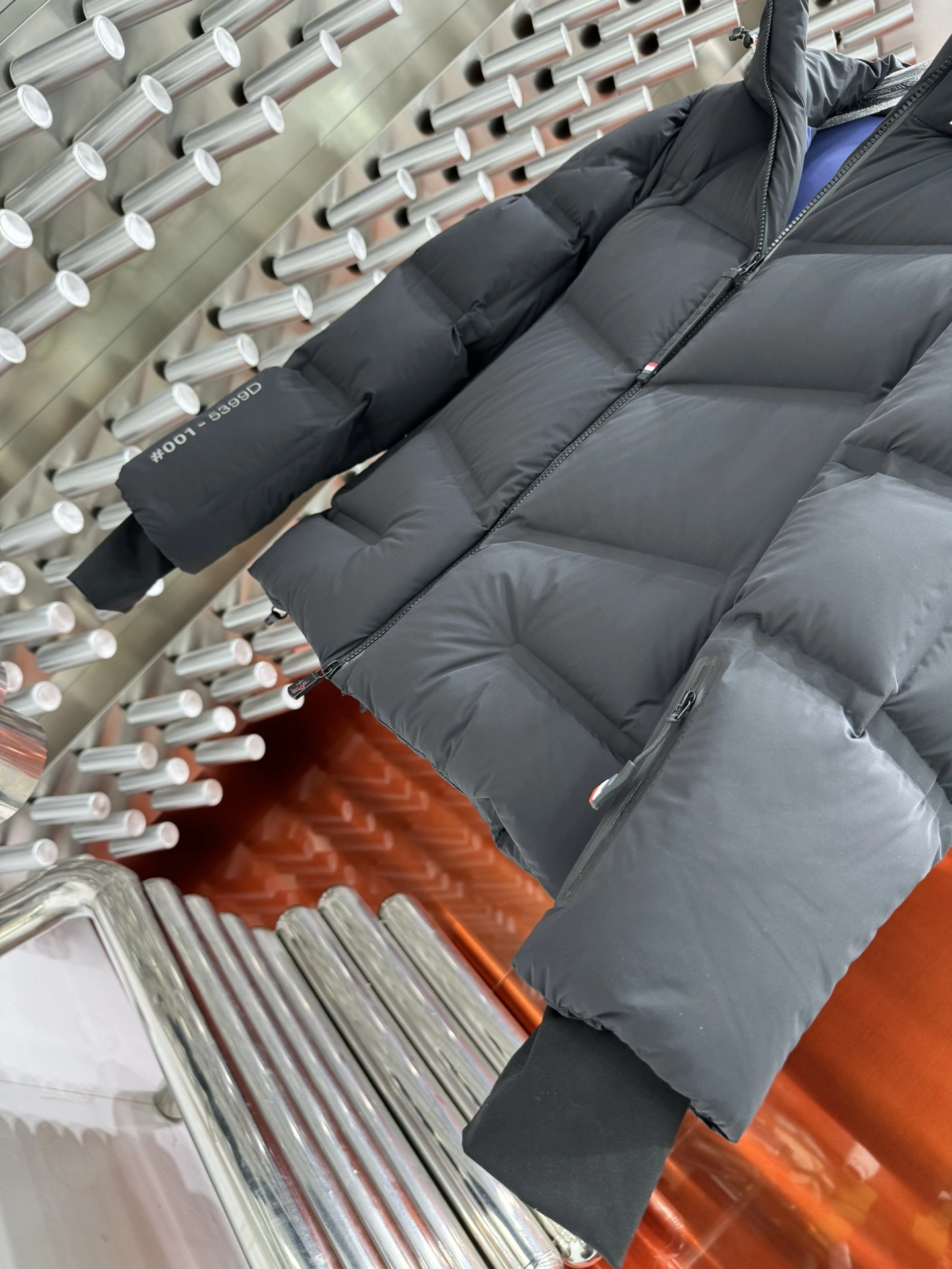 Accurate model Moncler Down Jackets
