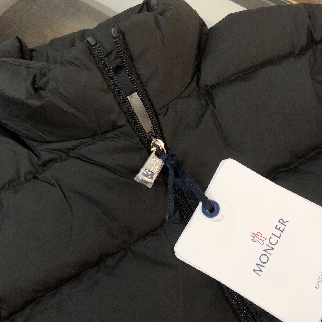 Brand-original Moncler Down Jackets