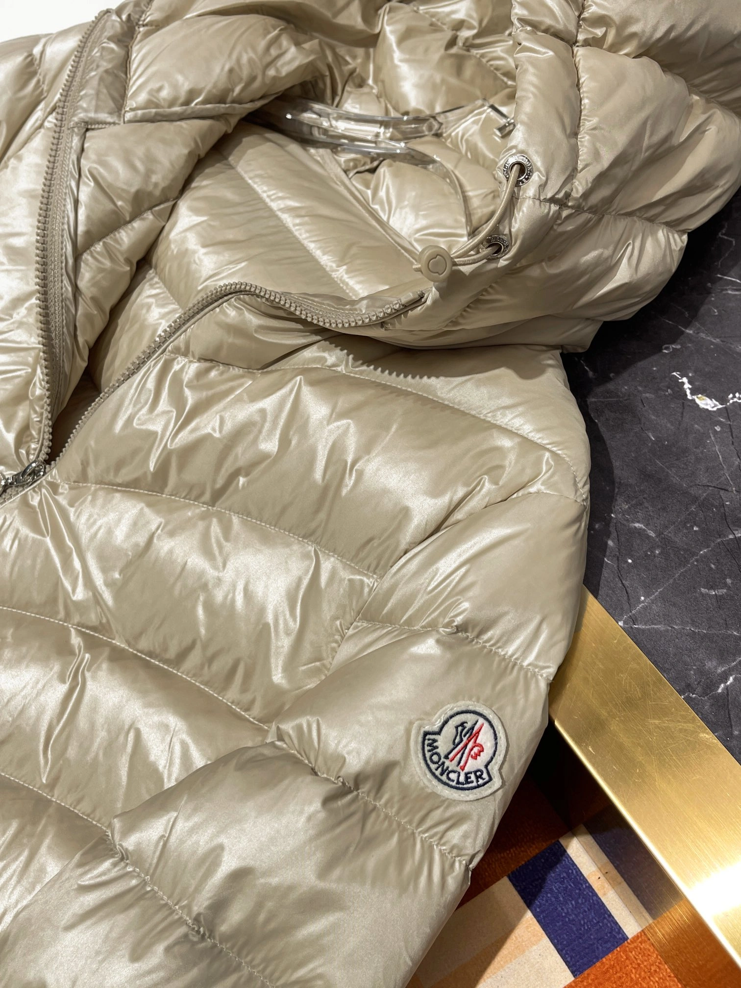 Top mirror Moncler Down Jackets