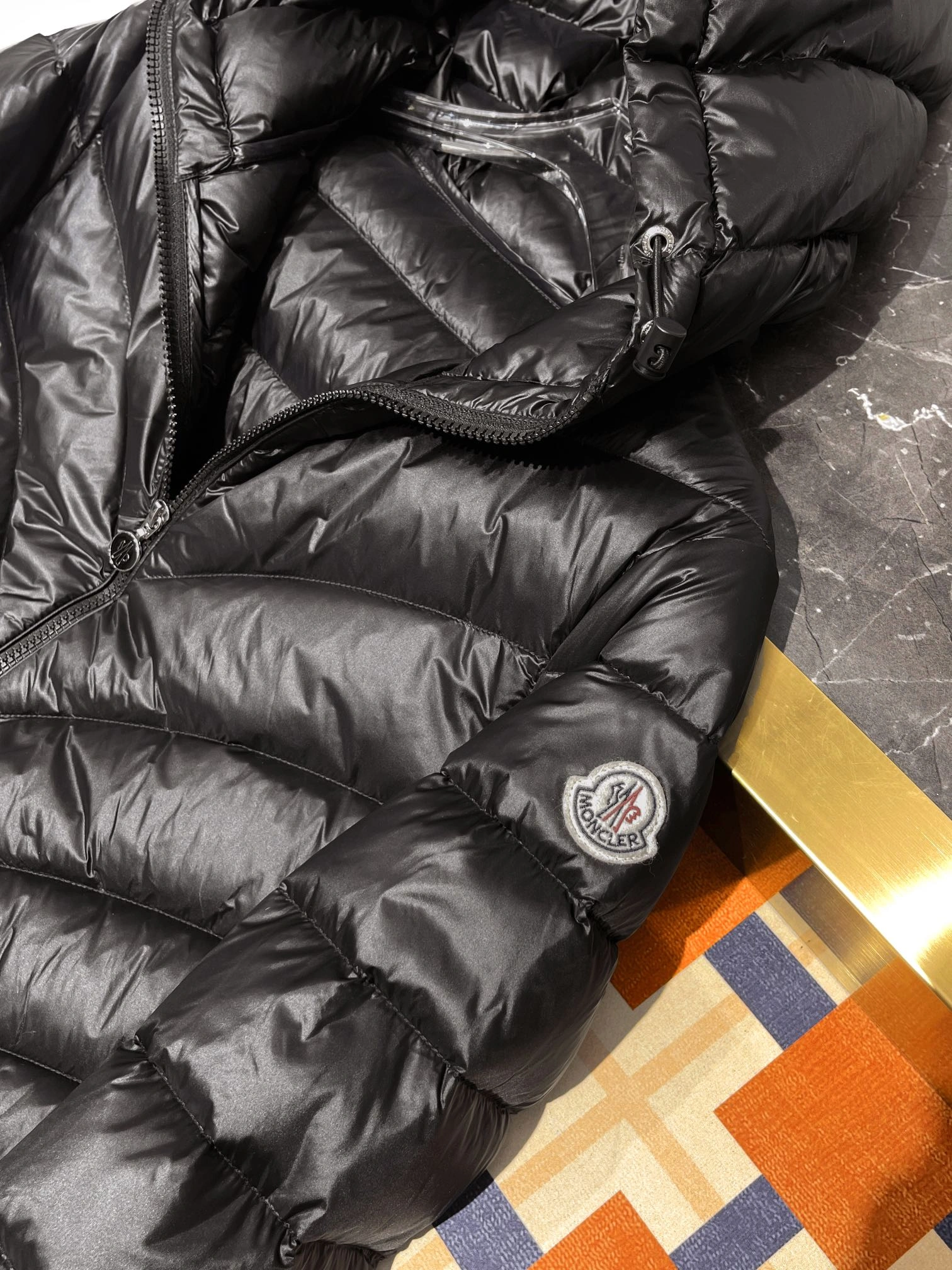 Accurate model Moncler Down Jackets