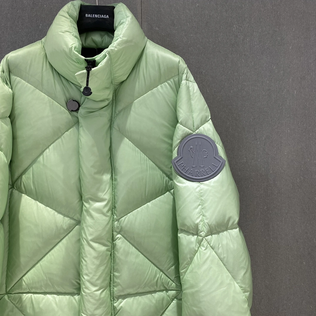 1:1 copy Moncler Down Jackets