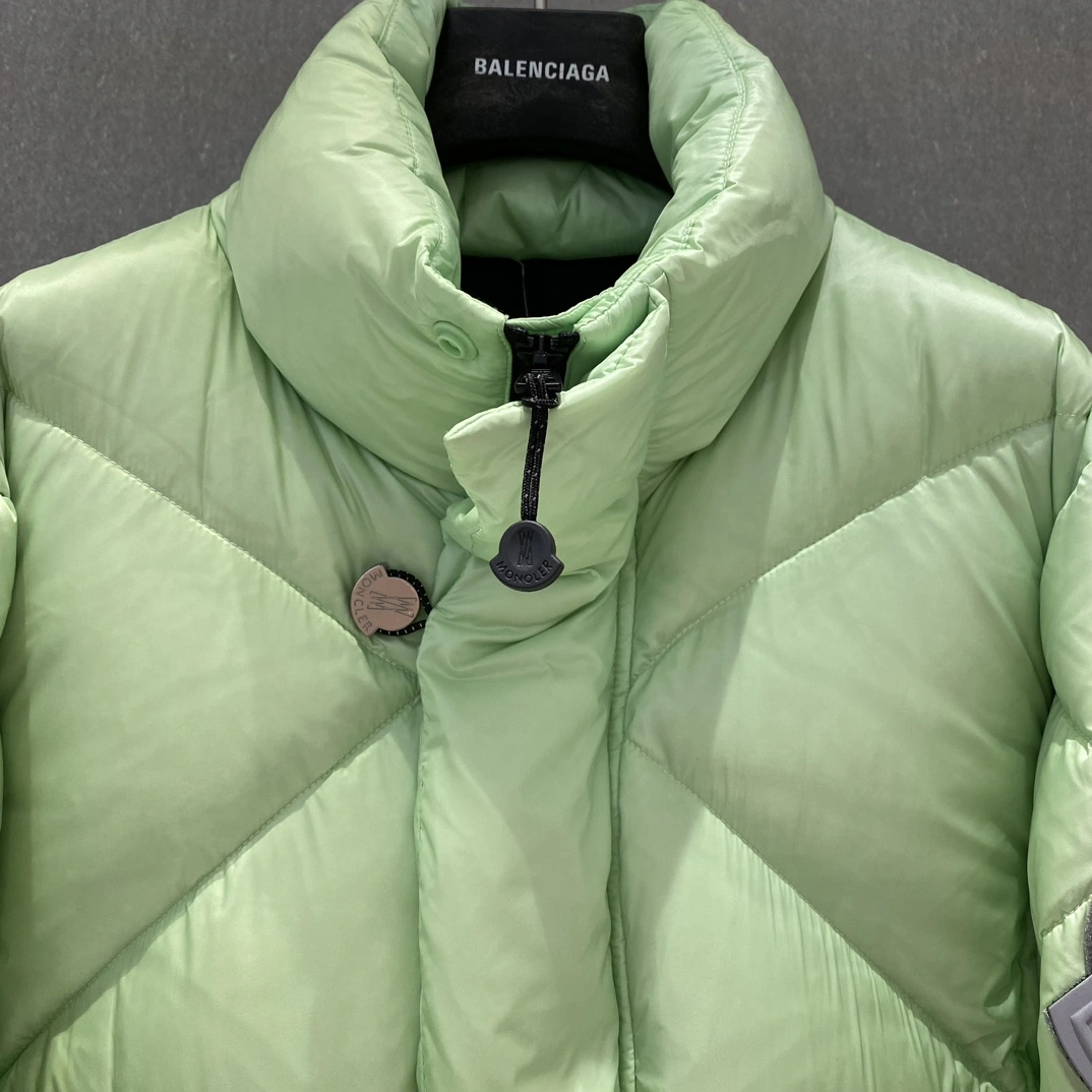 1:1 copy Moncler Down Jackets