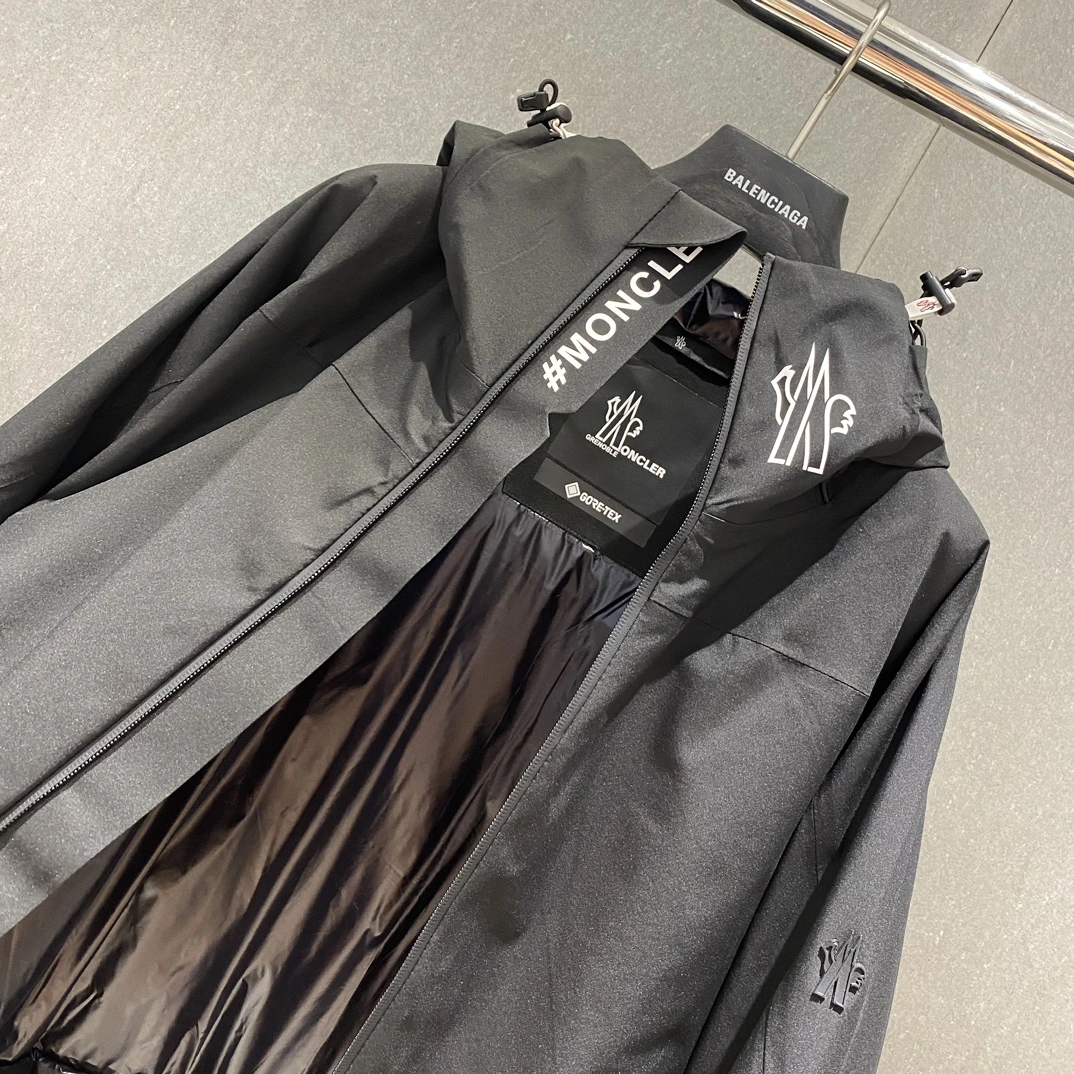 Brand-original Moncler Down Jackets