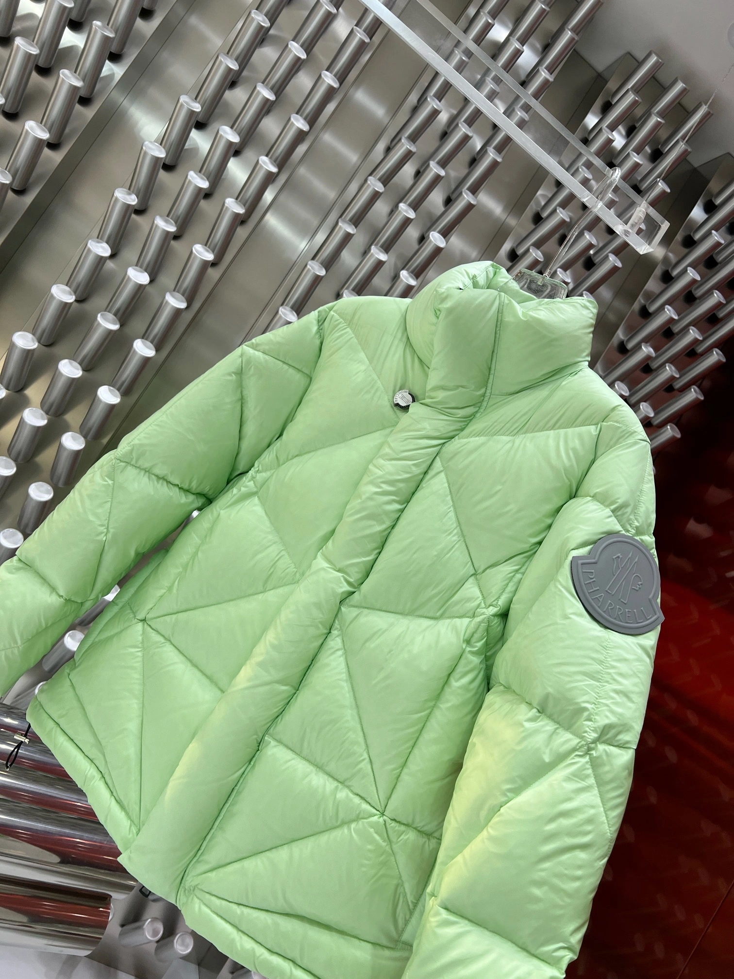 Accurate model Moncler Down Jackets