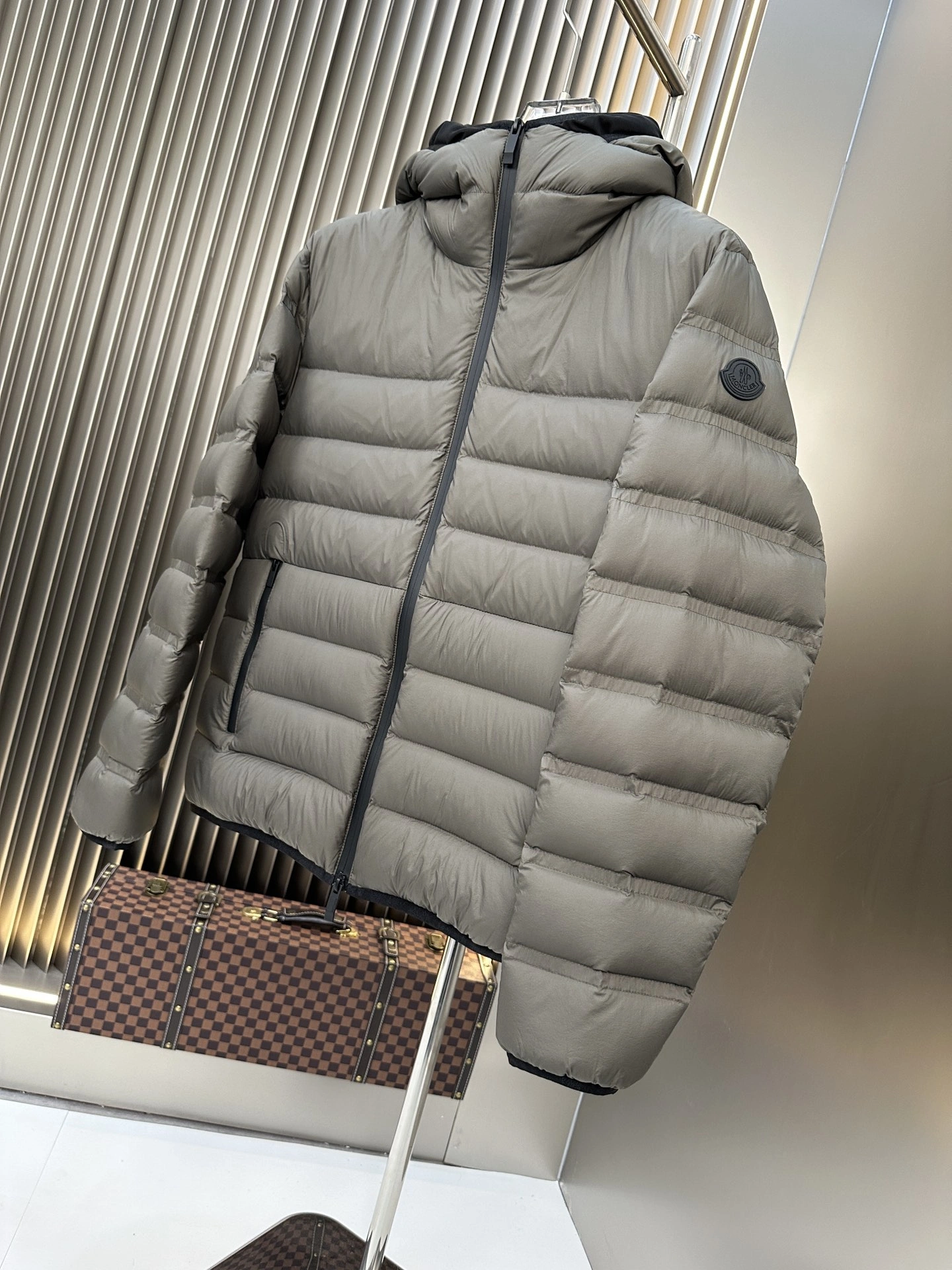 1:1 copy Moncler Down Jackets