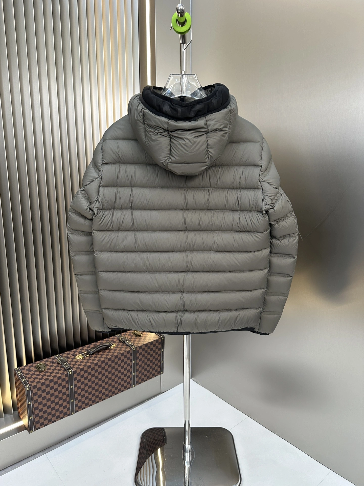1:1 copy Moncler Down Jackets