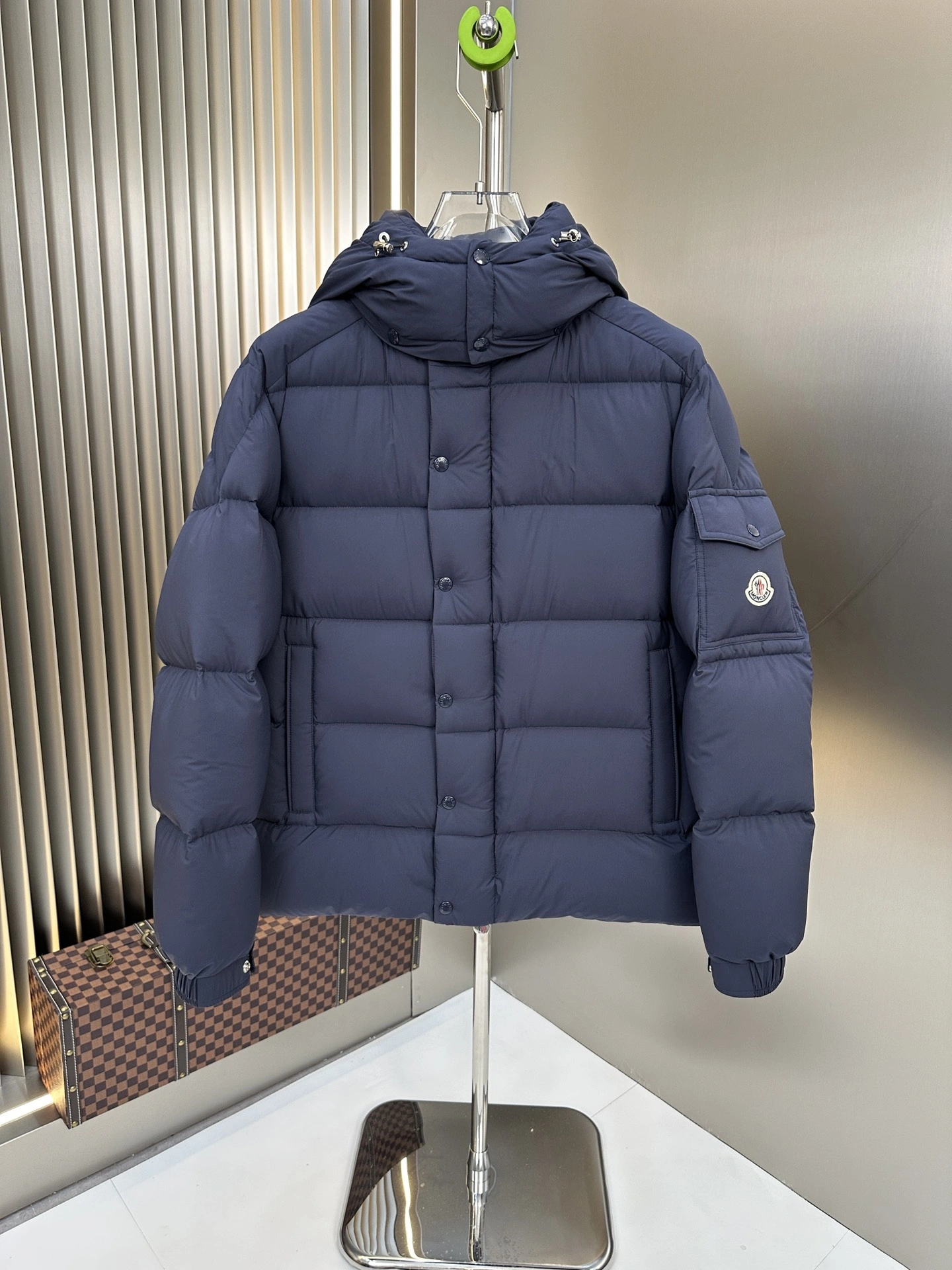 Bargain Moncler Down Jackets