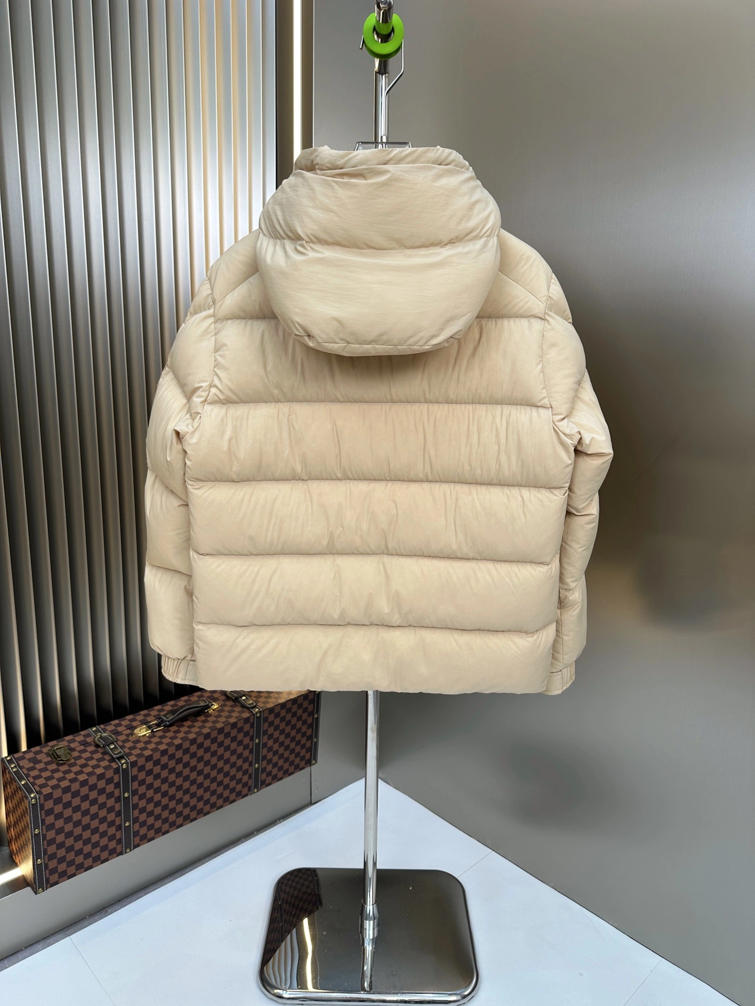 Low-cost Moncler Down Jackets