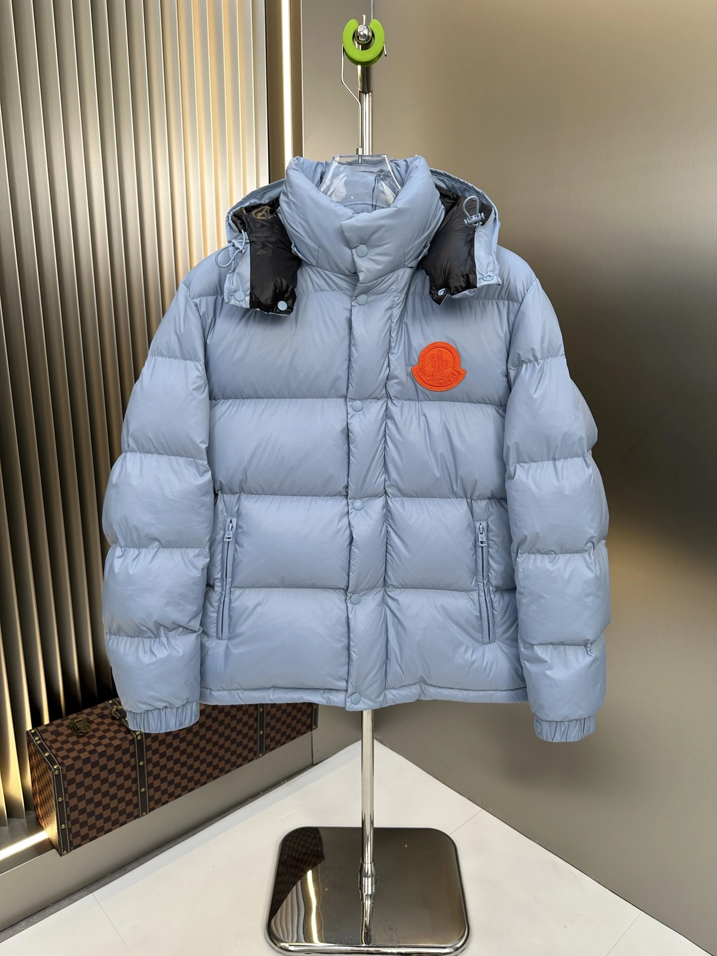 Bargain Moncler Down Jackets