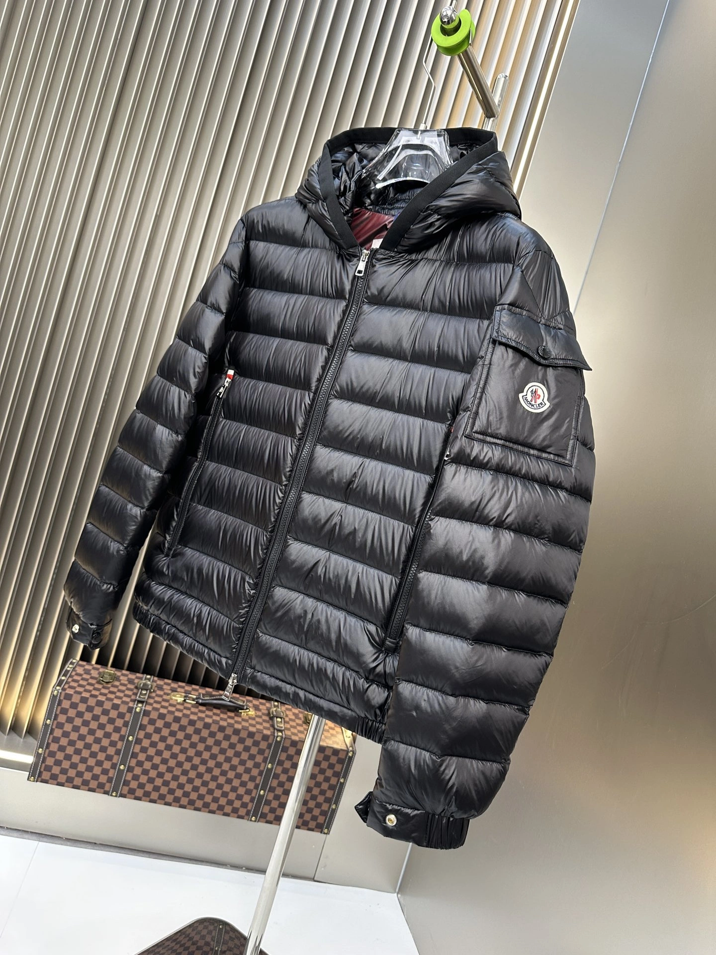 1:1 copy Moncler Down Jackets