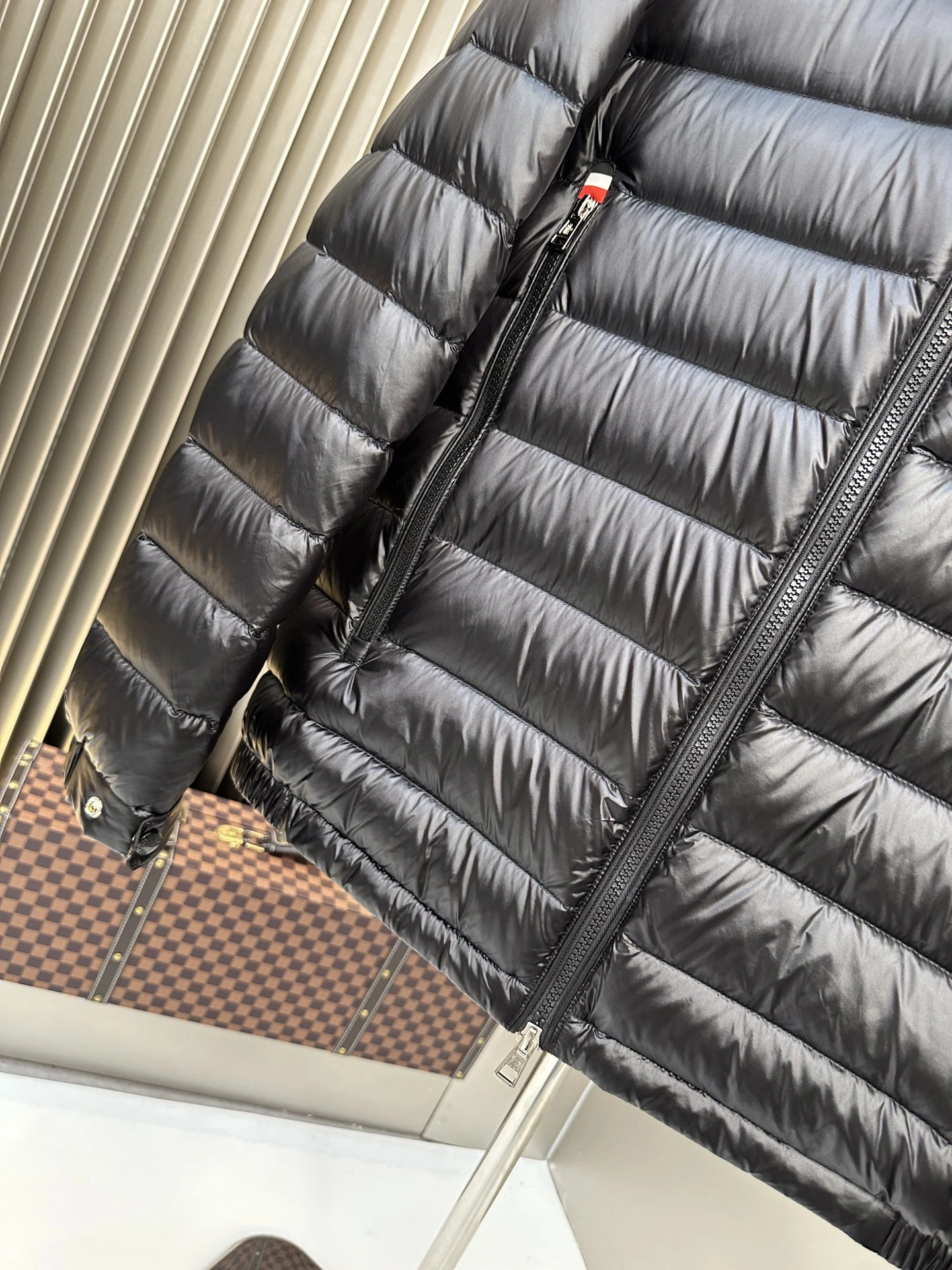 1:1 copy Moncler Down Jackets