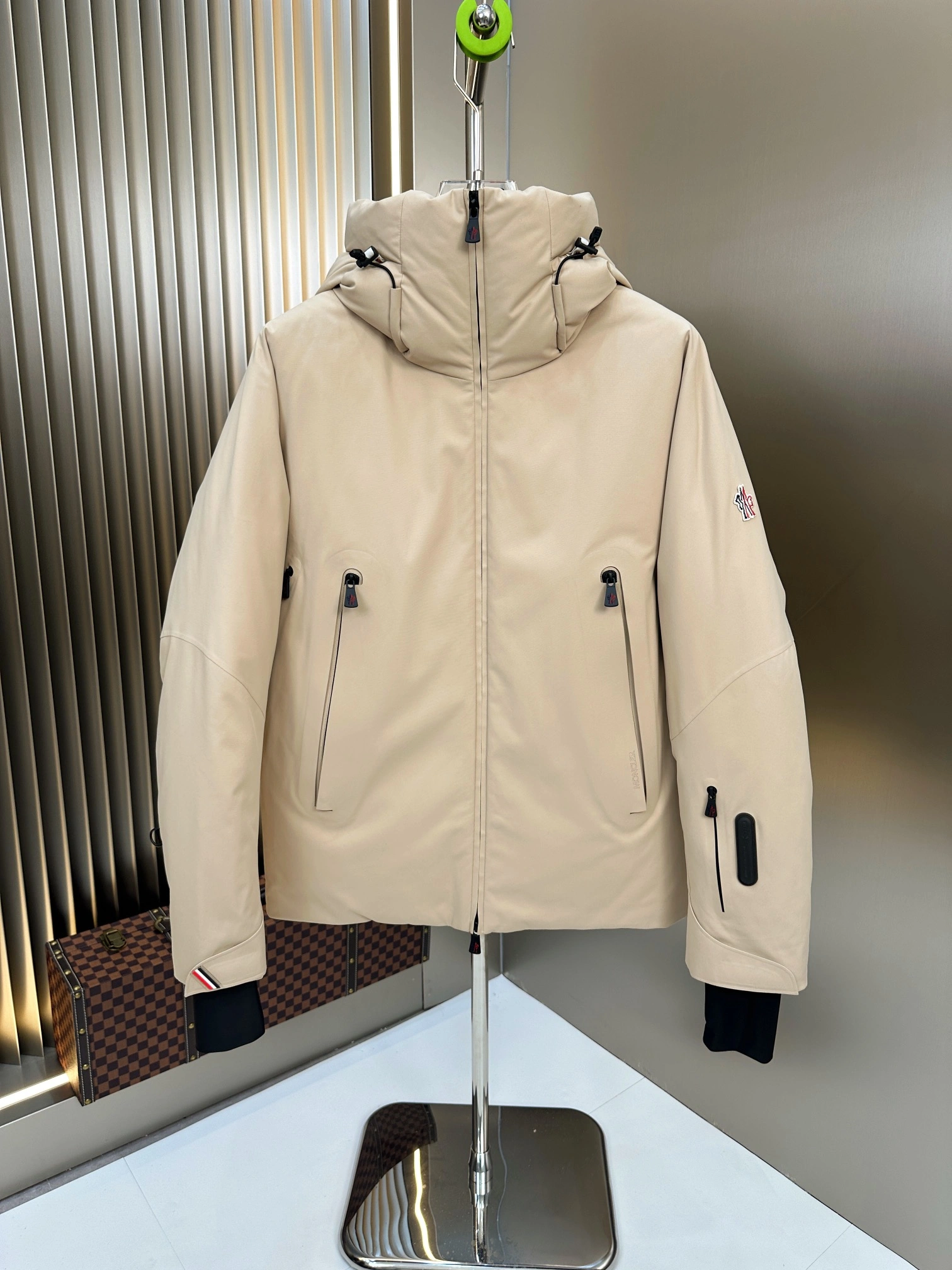 Exact replica Moncler Down Jackets