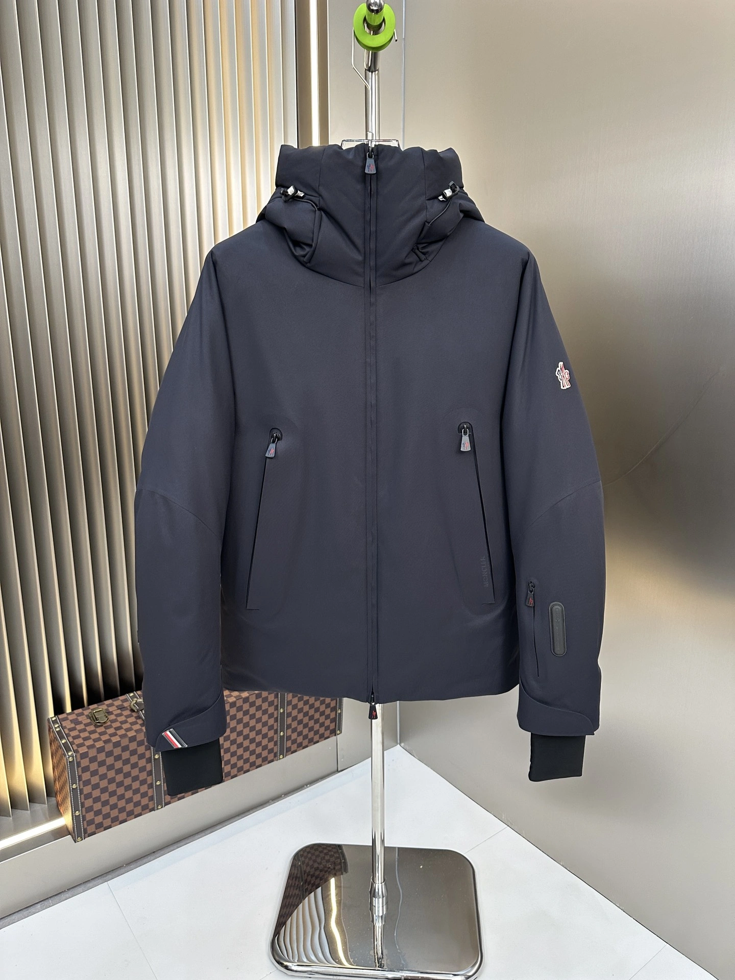 Exact replica Moncler Down Jackets