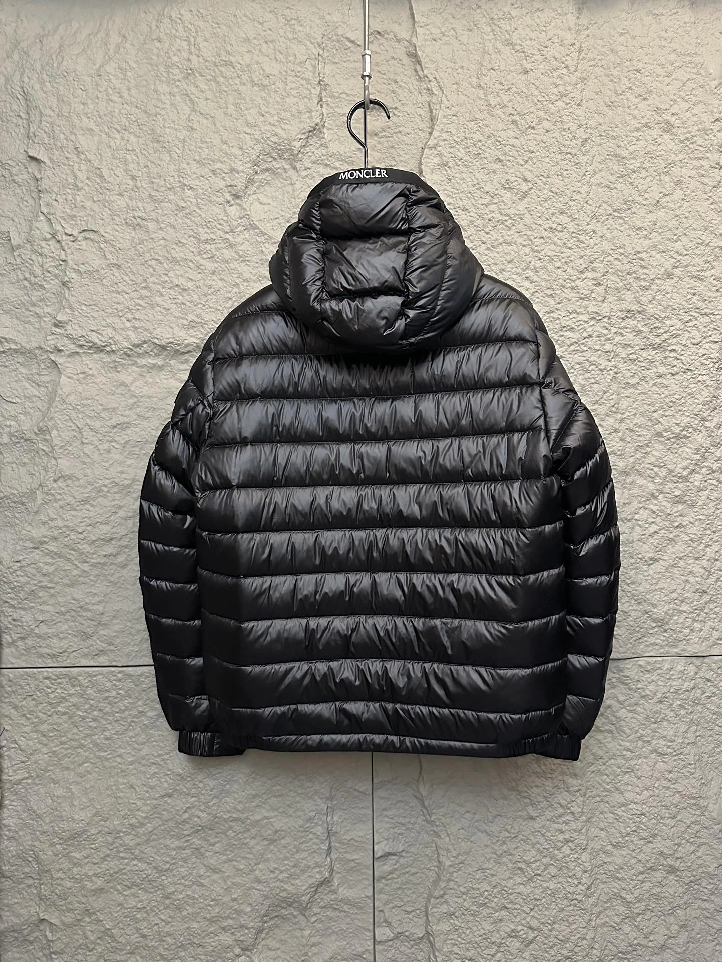 Exact replica Moncler Down Jackets