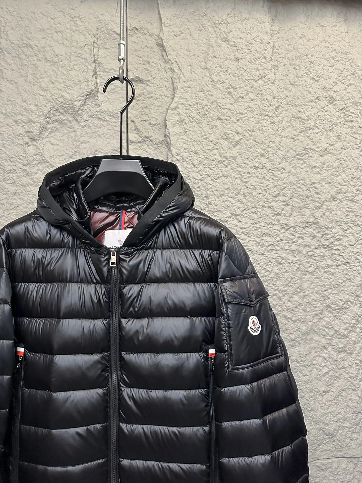 Exact replica Moncler Down Jackets