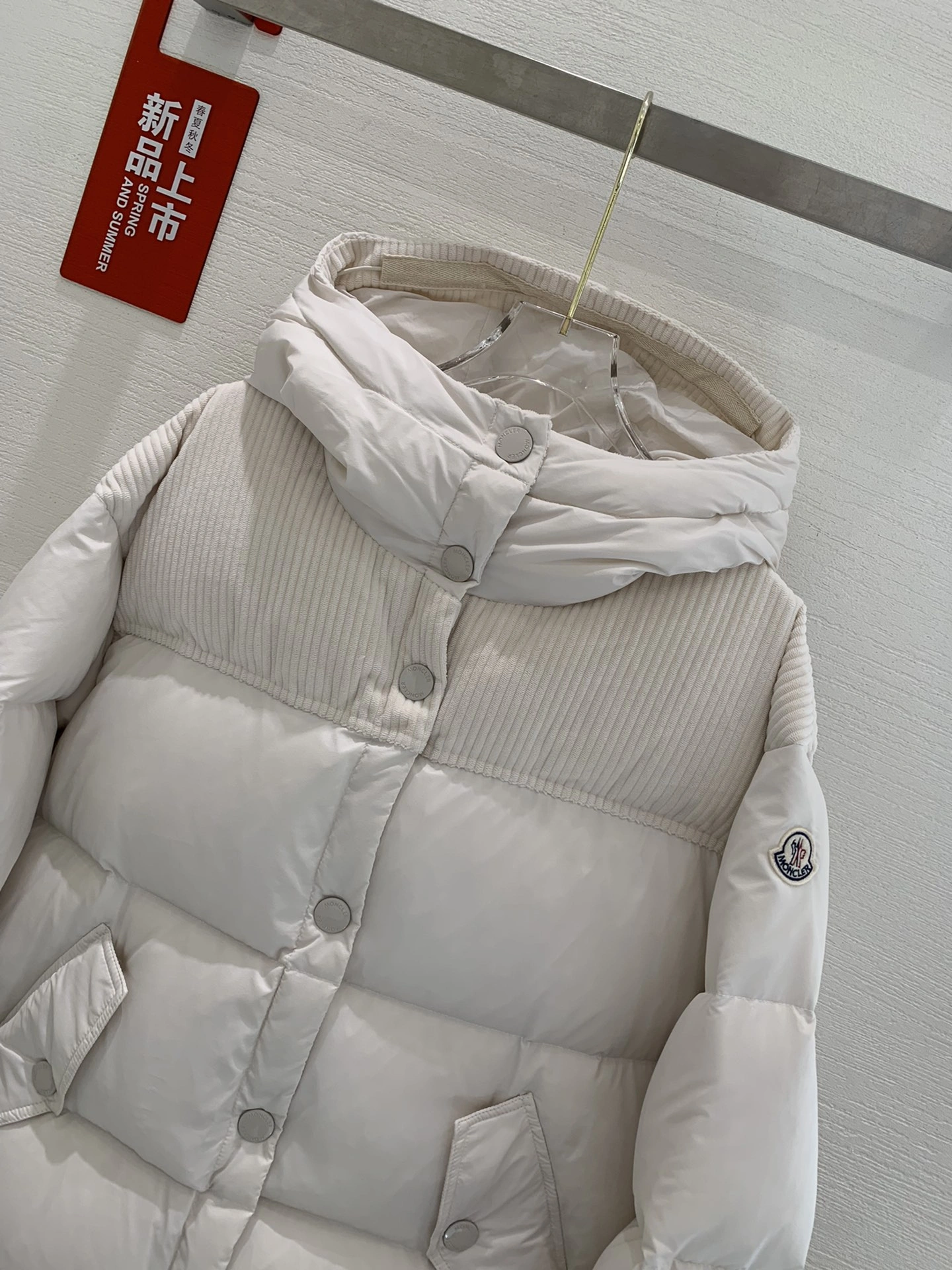 High accuracy Moncler Down Jackets