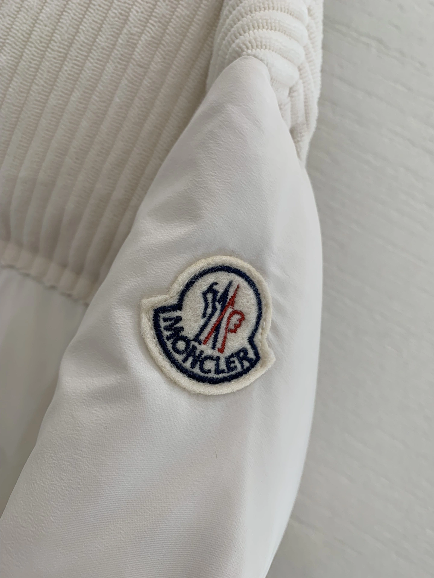 High accuracy Moncler Down Jackets