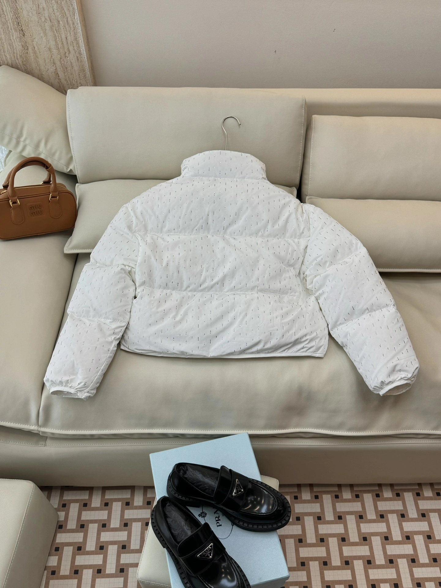 Inexpensive Moncler Down Jackets