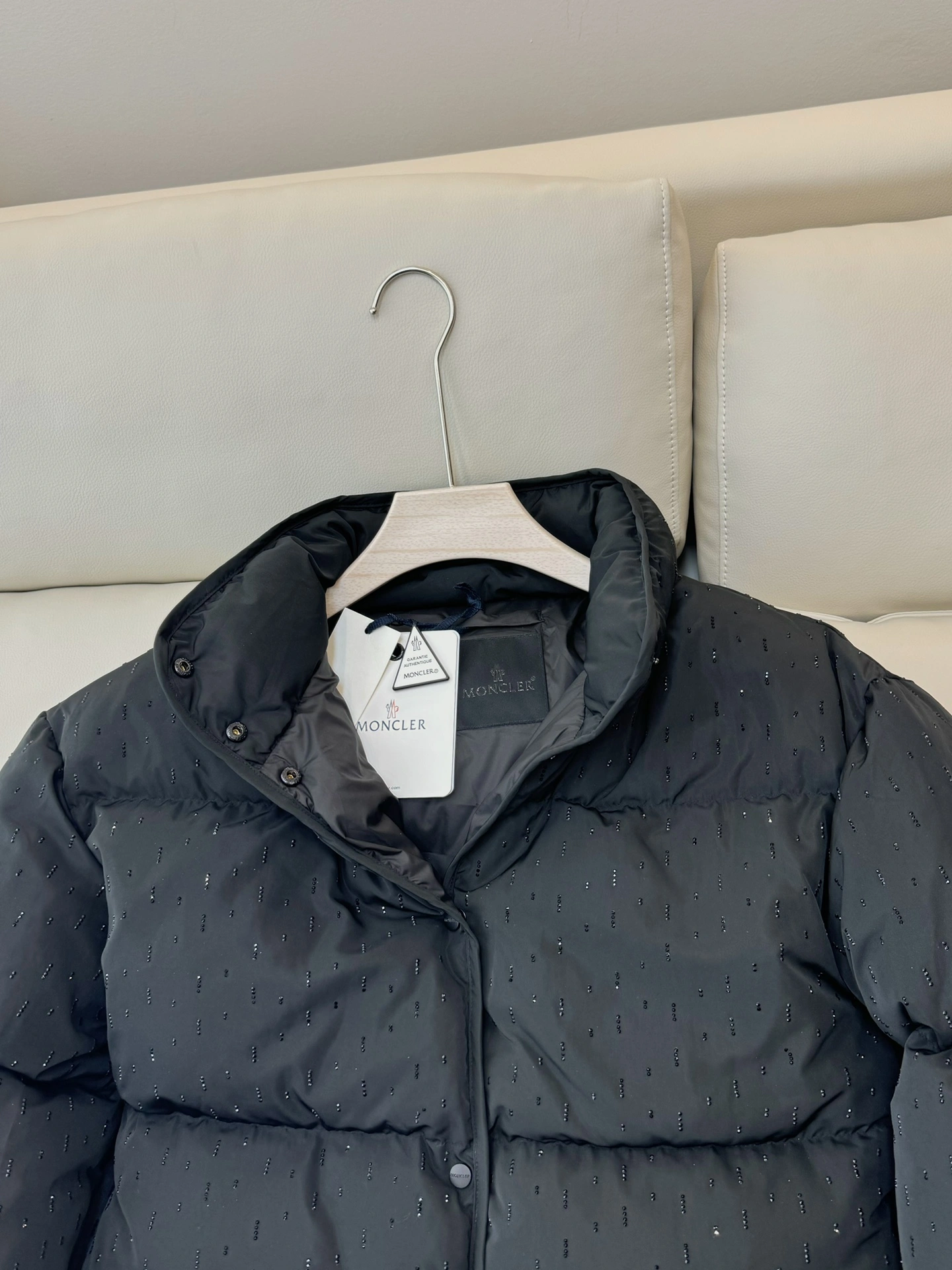 Inexpensive Moncler Down Jackets