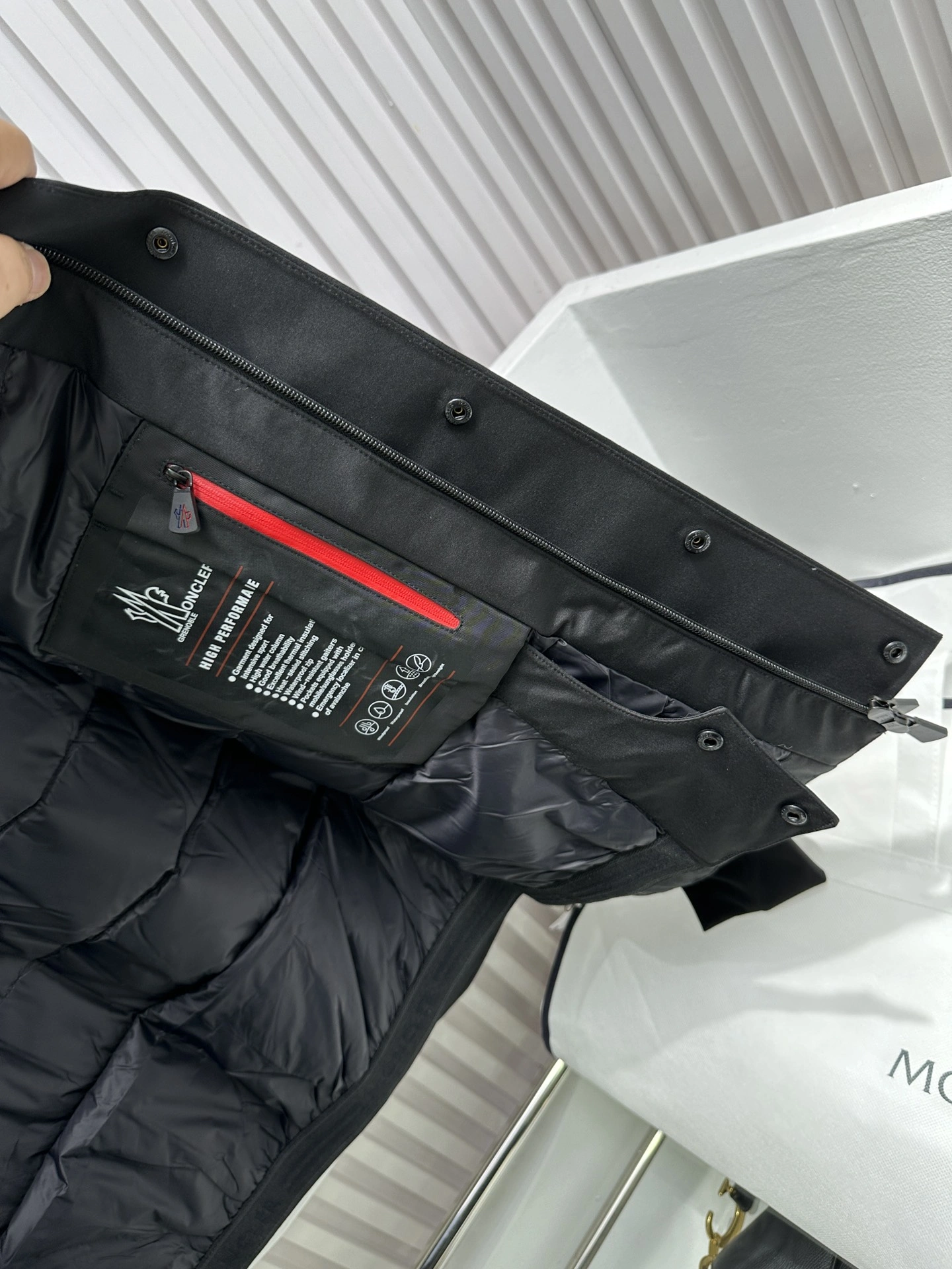 High accuracy Moncler Down Jackets