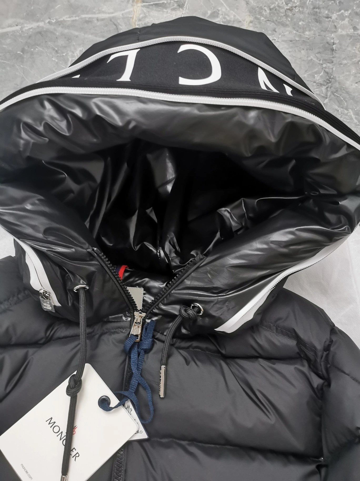 Brand-original Moncler Down Jackets