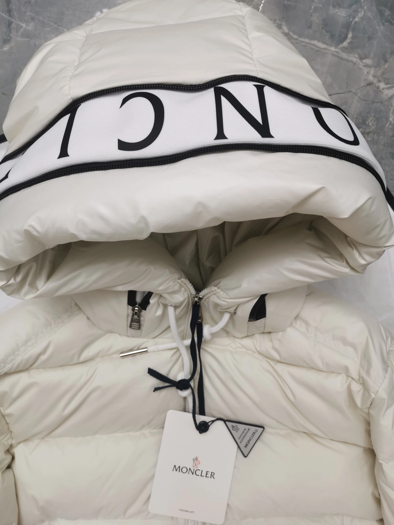 Exact replica Moncler Down Jackets