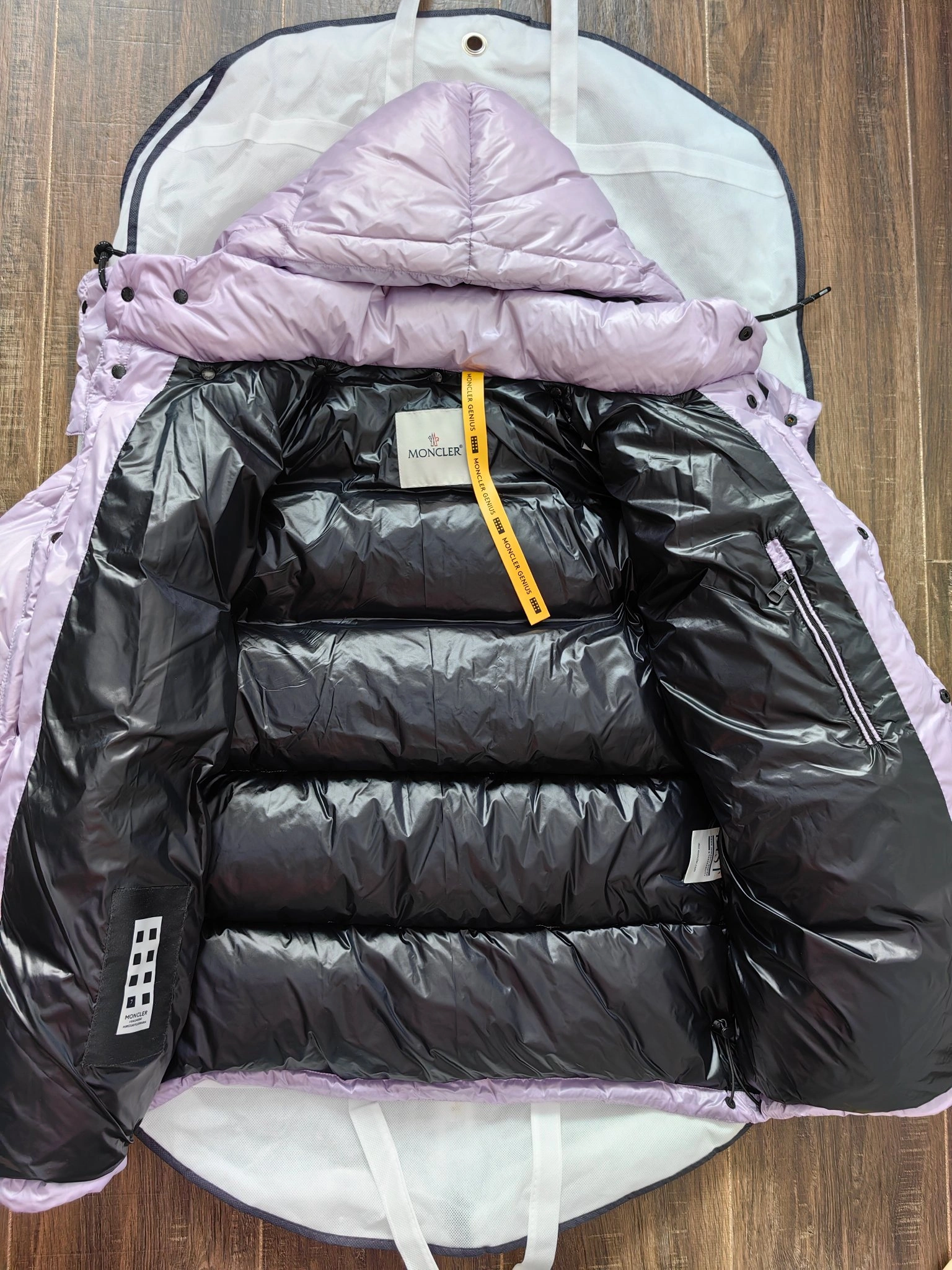 Cut-rate Moncler Down Jackets