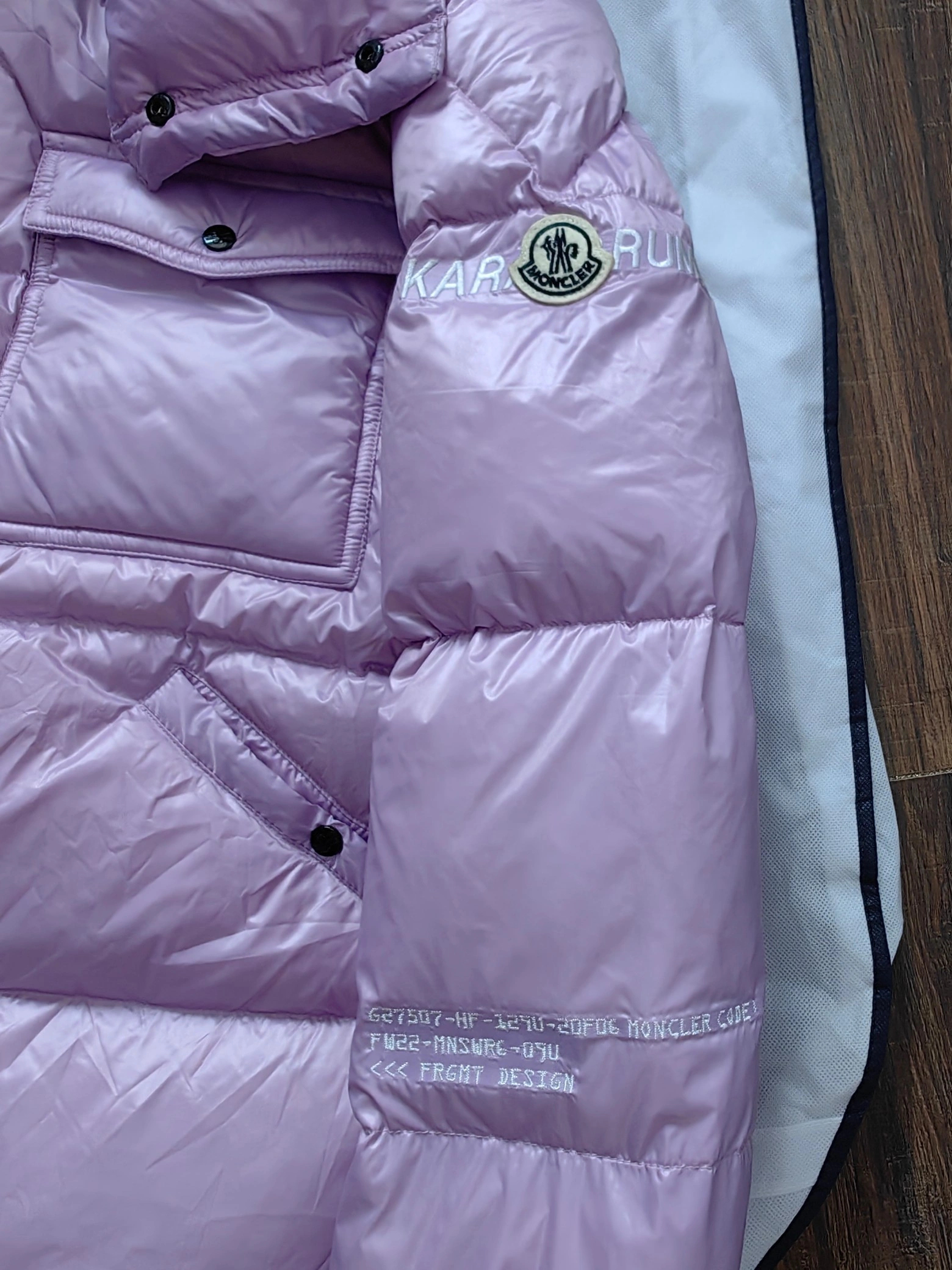 Cut-rate Moncler Down Jackets