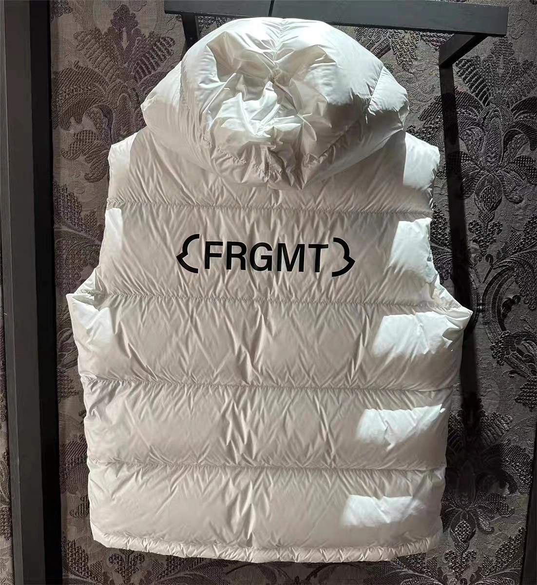 1:1 copy Moncler Down Jackets