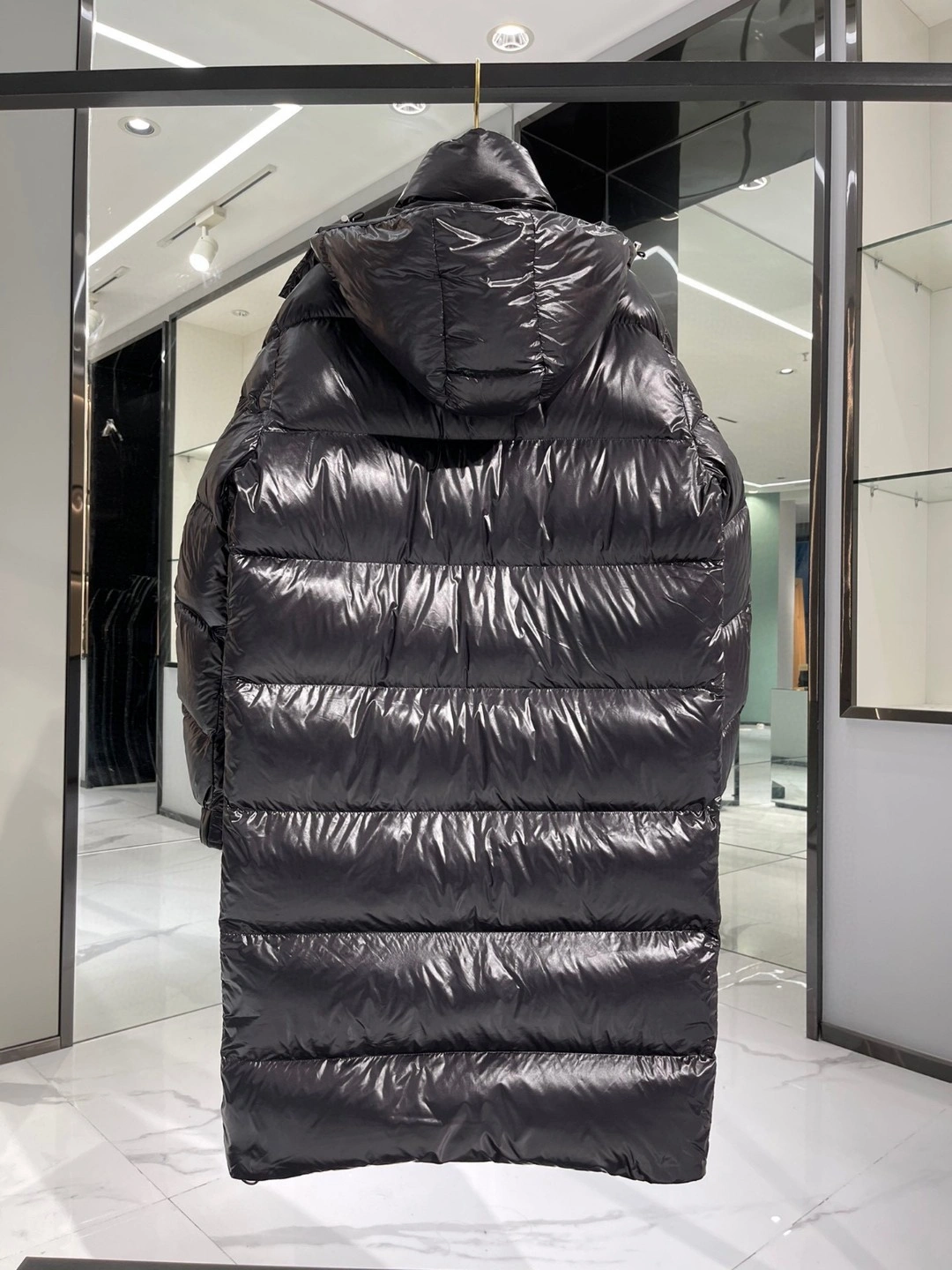 Bargain Moncler Down Jackets