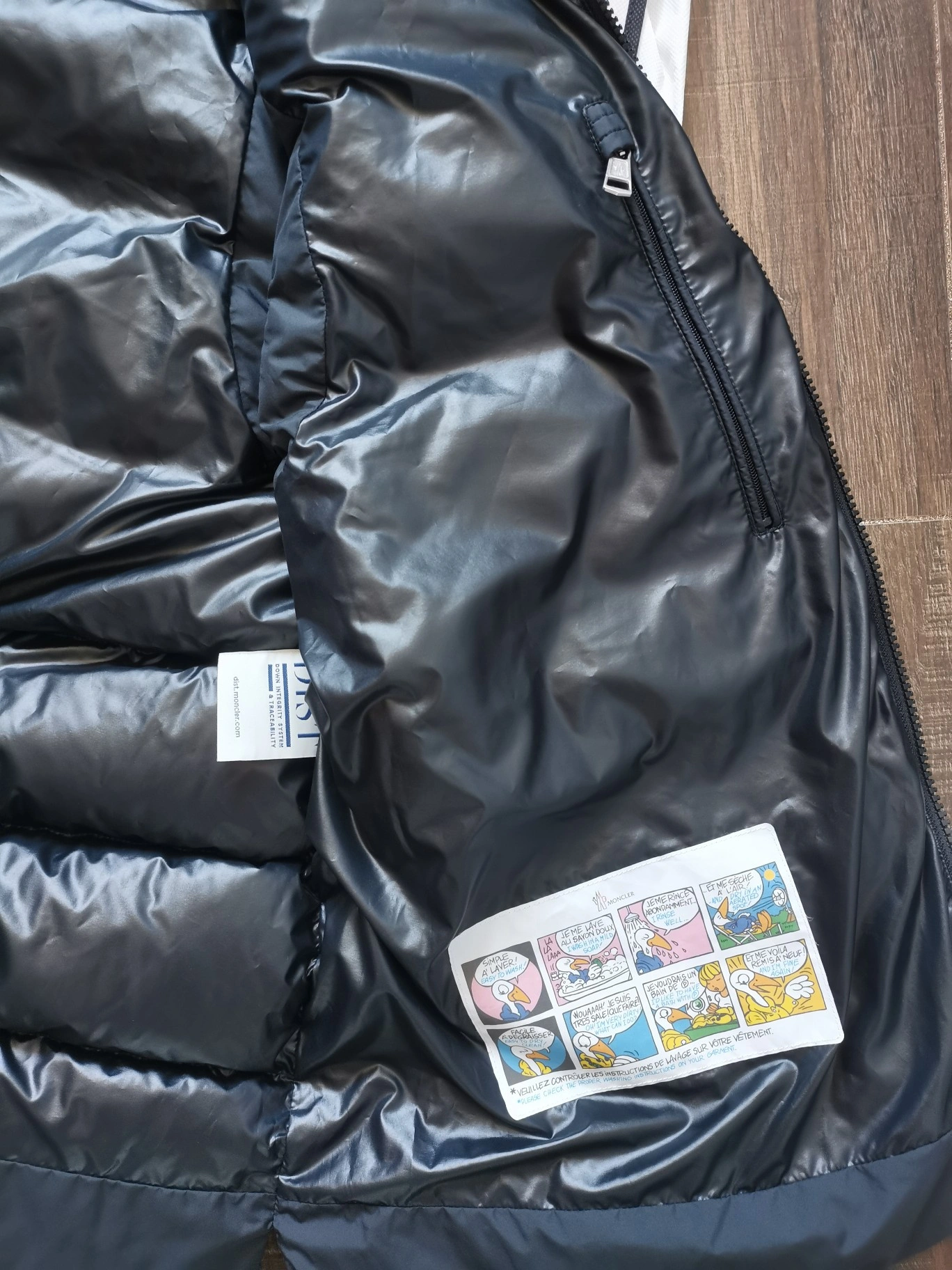 Official Moncler Down Jackets