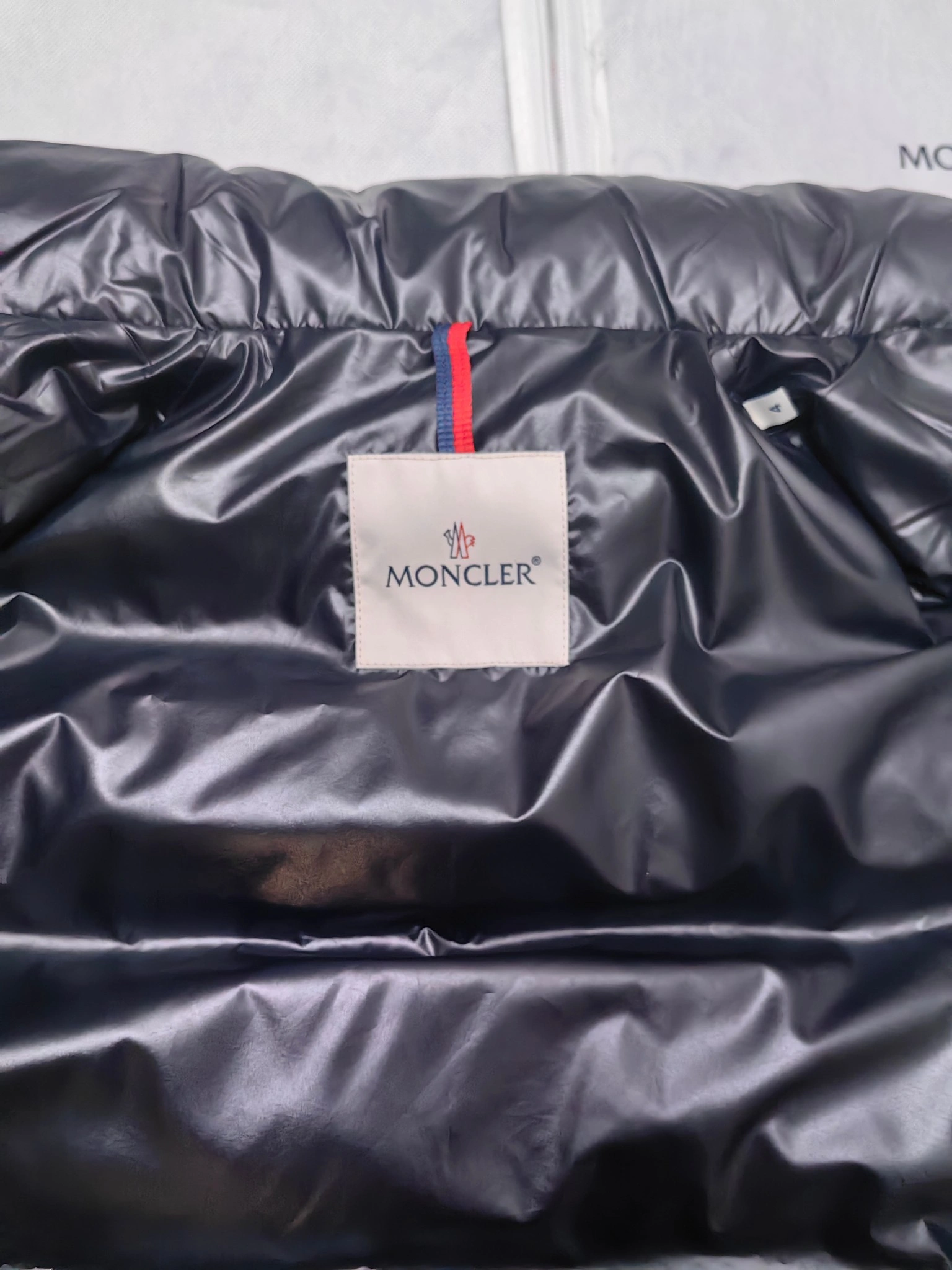 Inexpensive Moncler Down Jackets