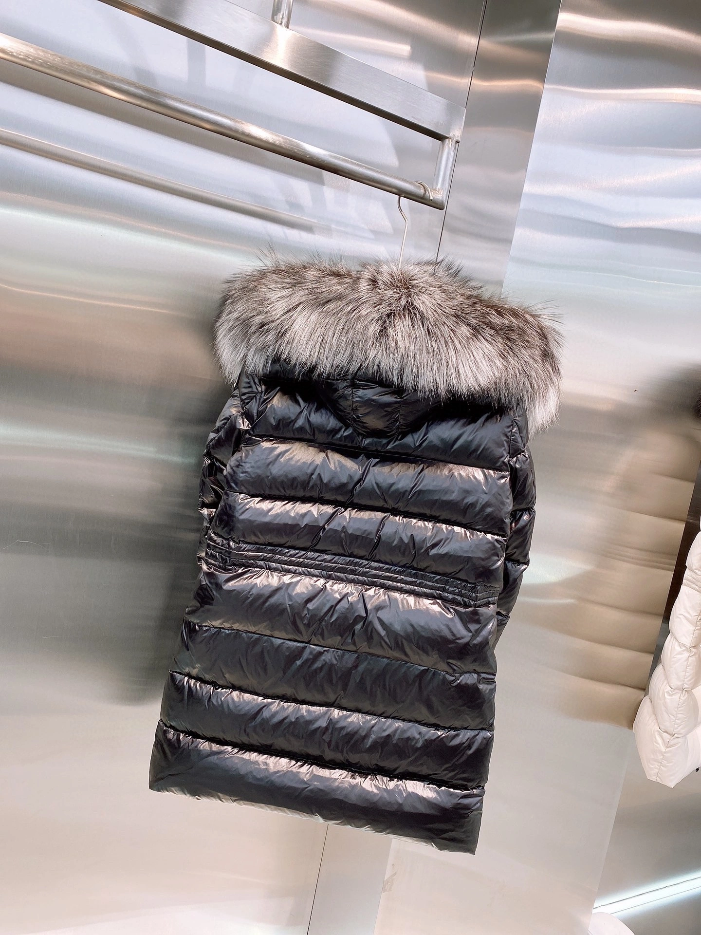Inexpensive Moncler Down Jackets