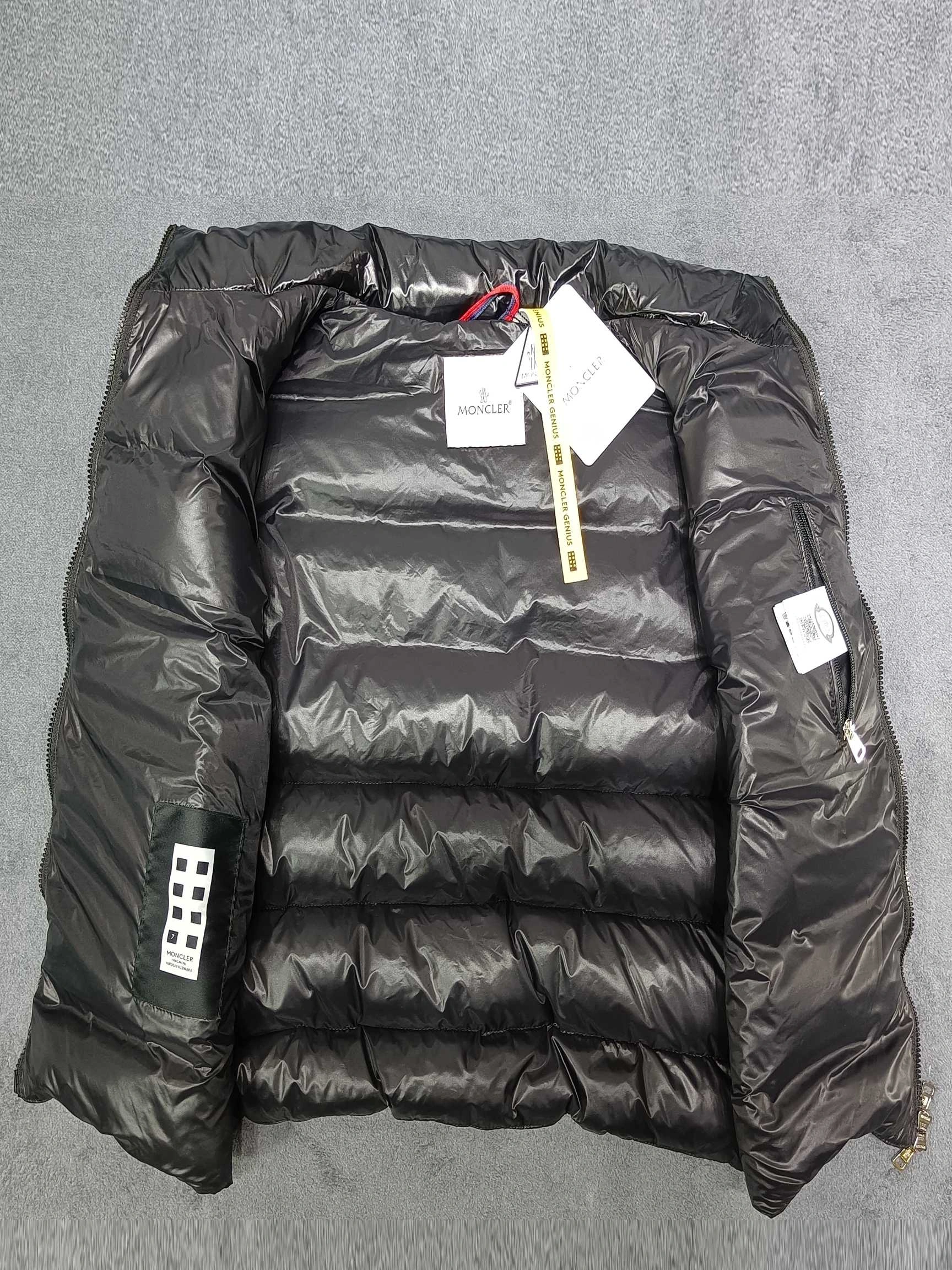 Inexpensive Moncler Down Jackets