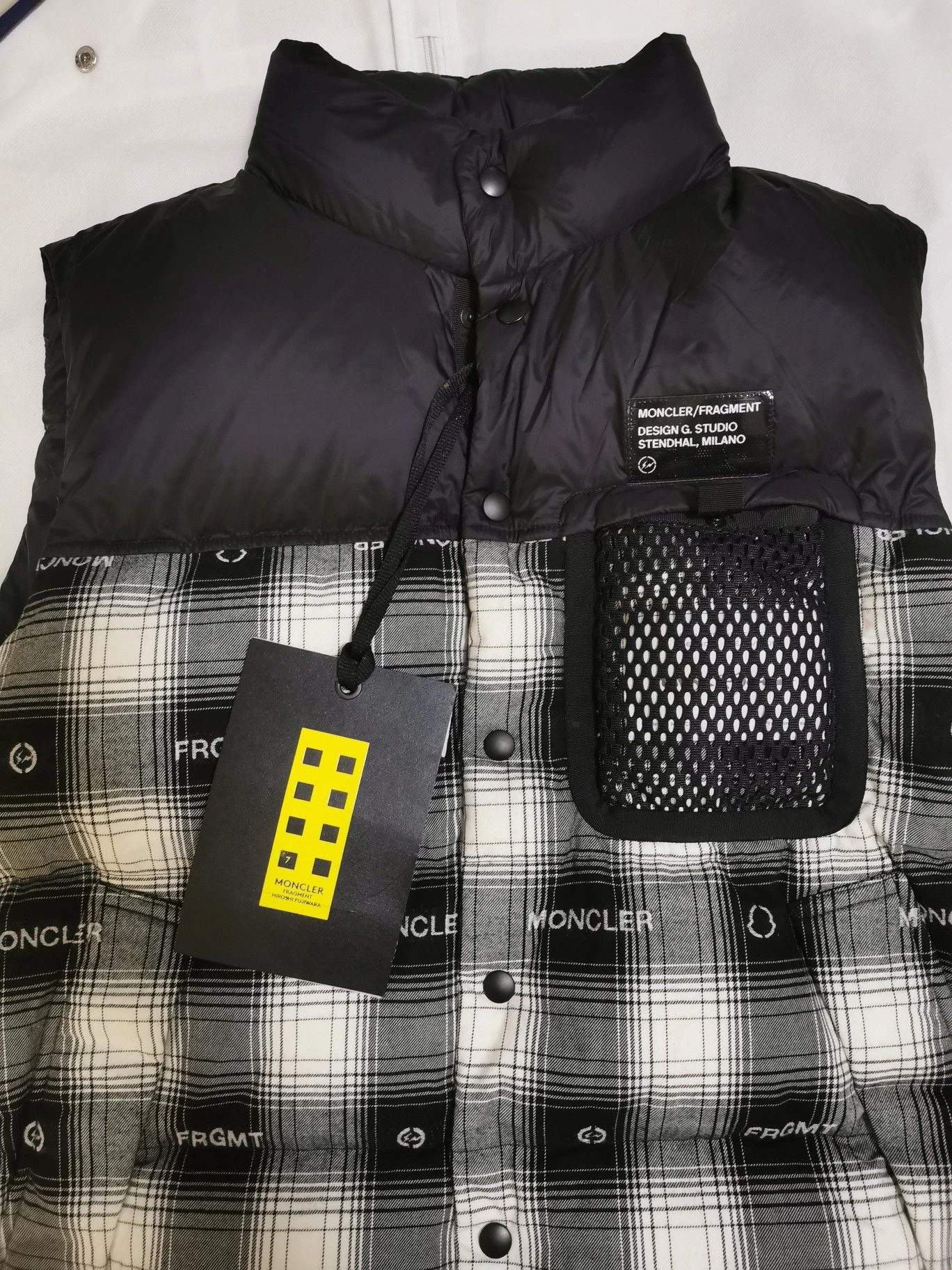 Low-cost Moncler Down Jackets