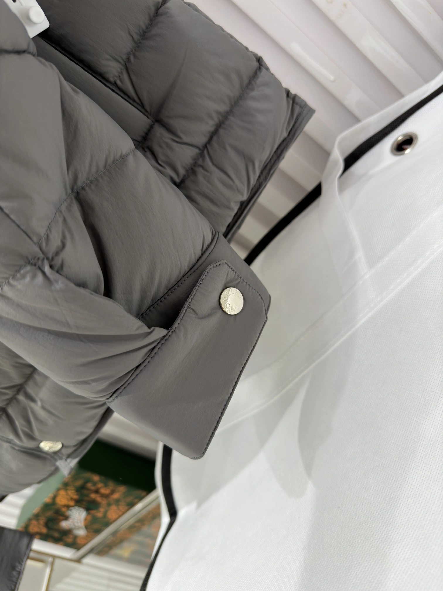 Exact replica Moncler Down Jackets