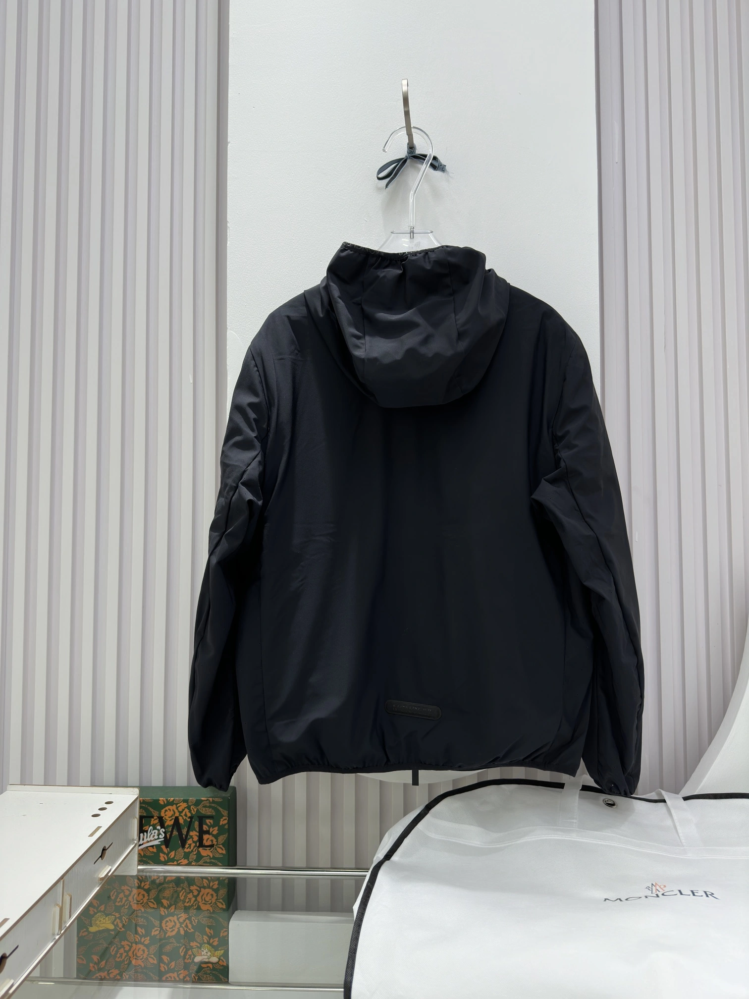 Top mirror Moncler Down Jackets