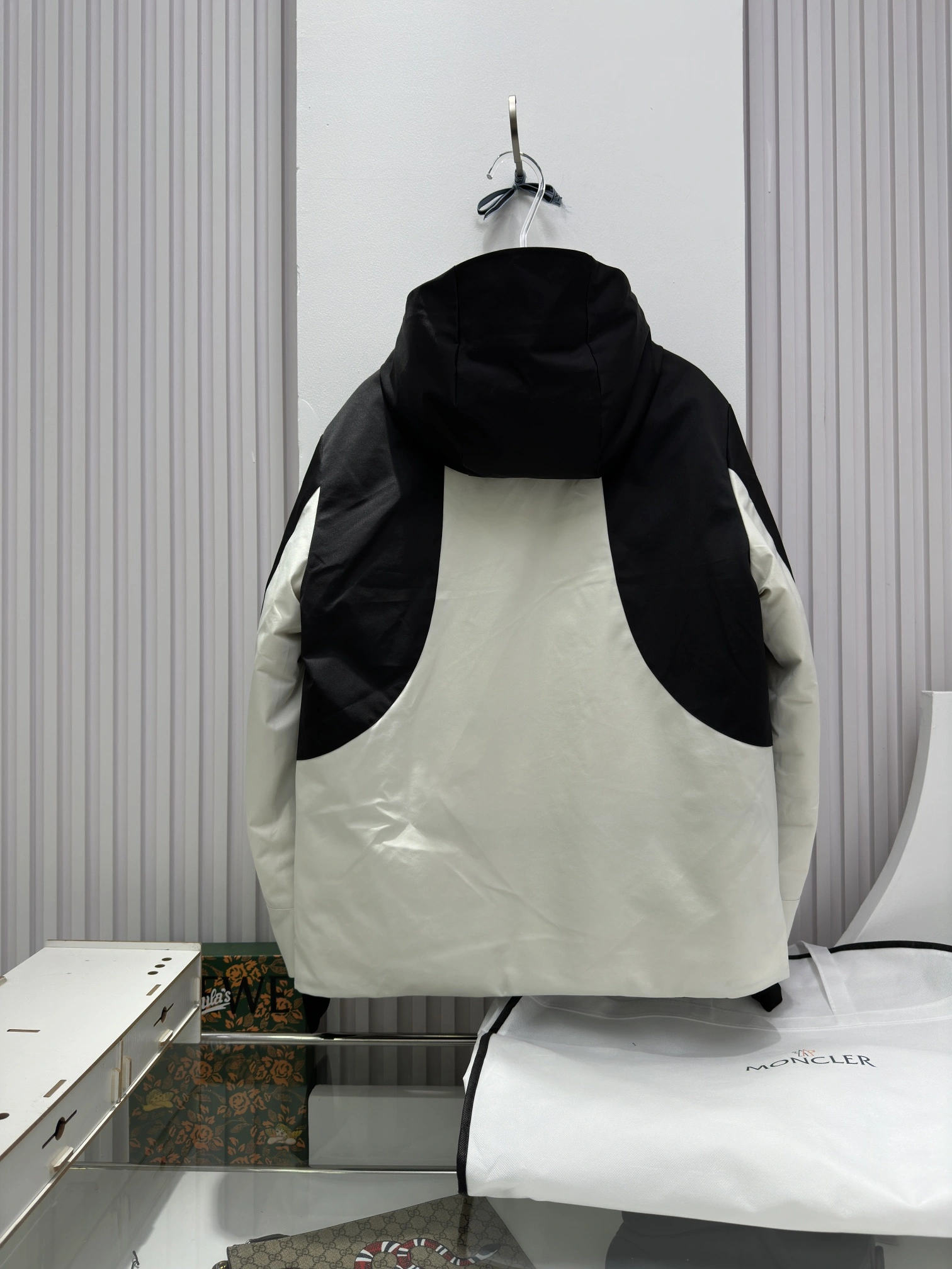 Top mirror Moncler Down Jackets