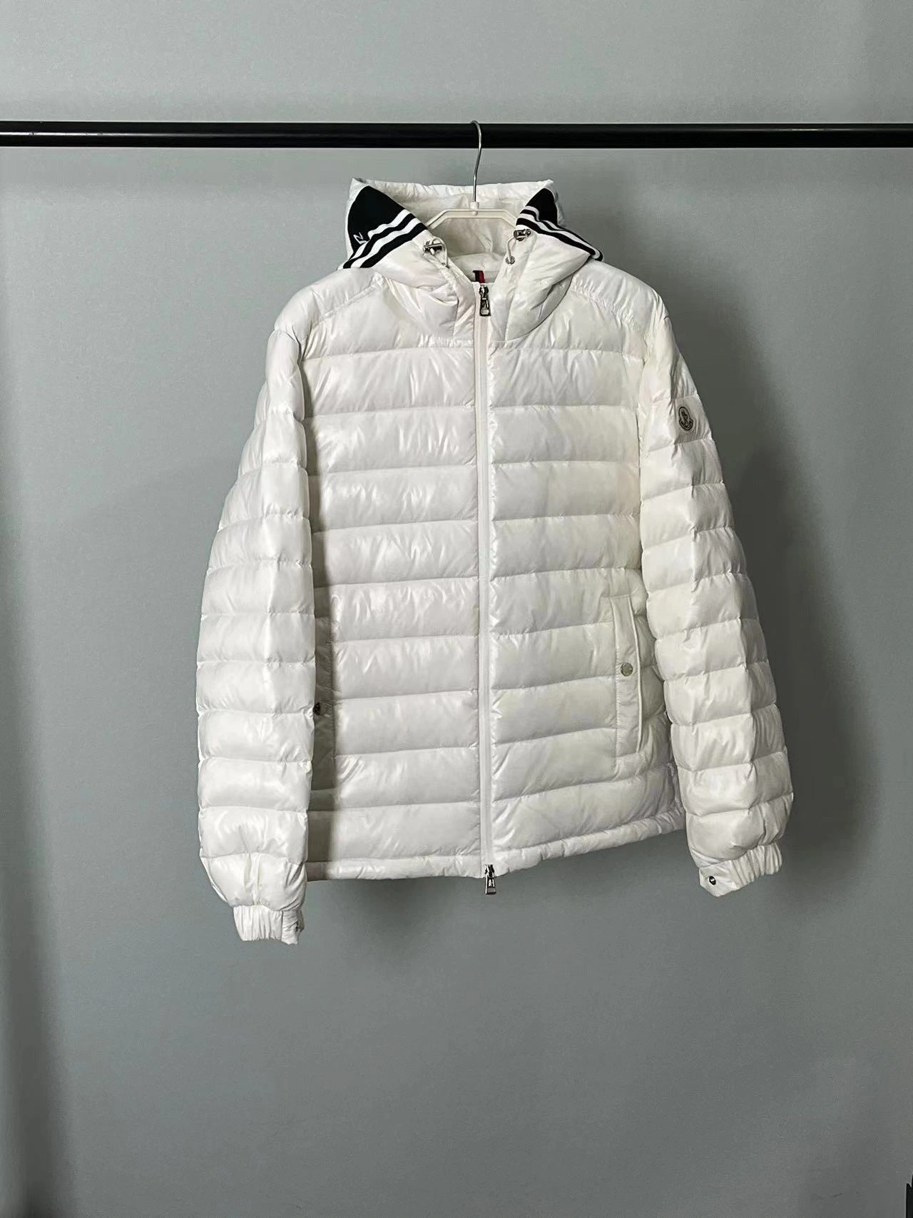 Exact replica Moncler Down Jackets